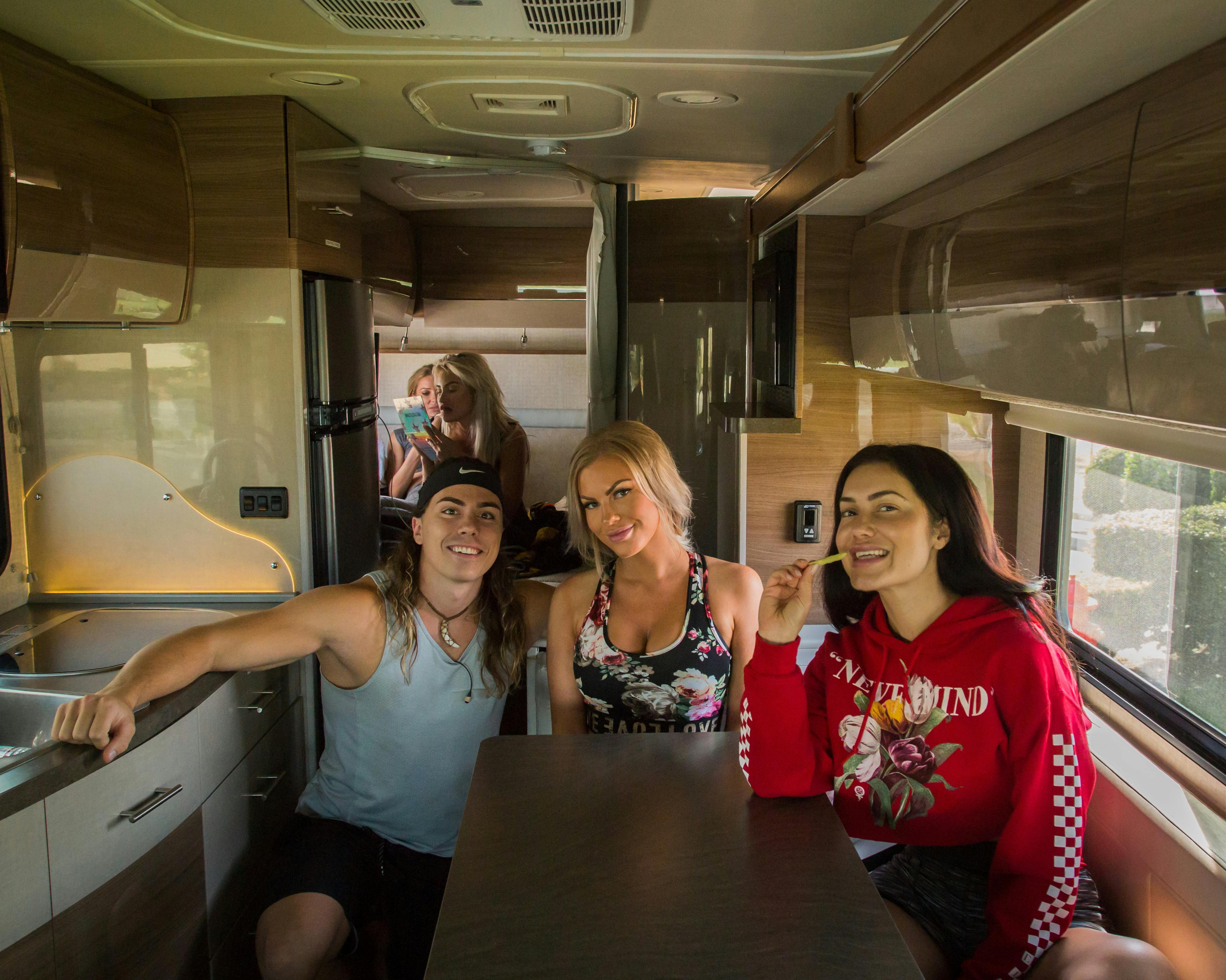 Luxe RV Rental – Fotografie