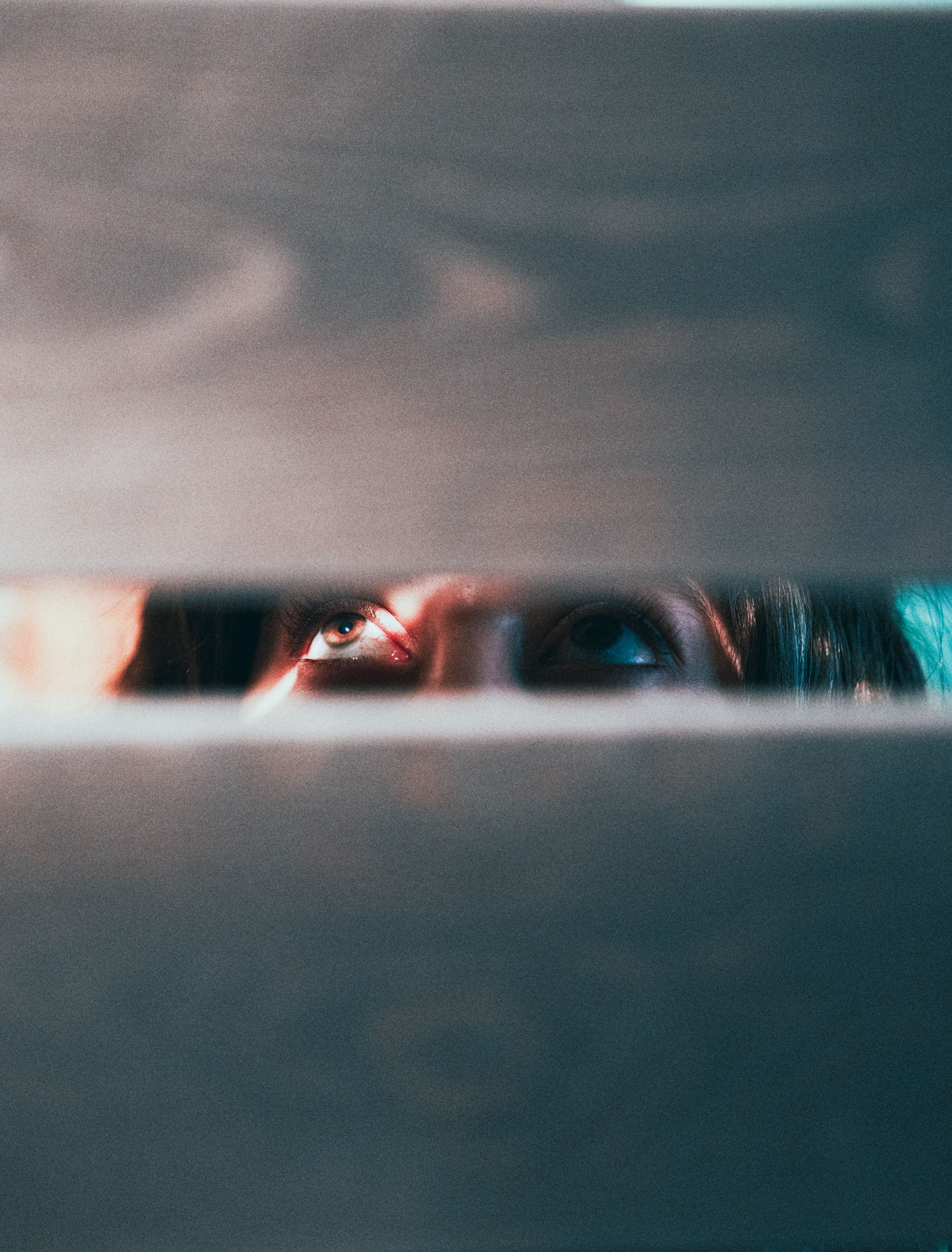 Eyes of a Woman Looking up · Free Stock Photo