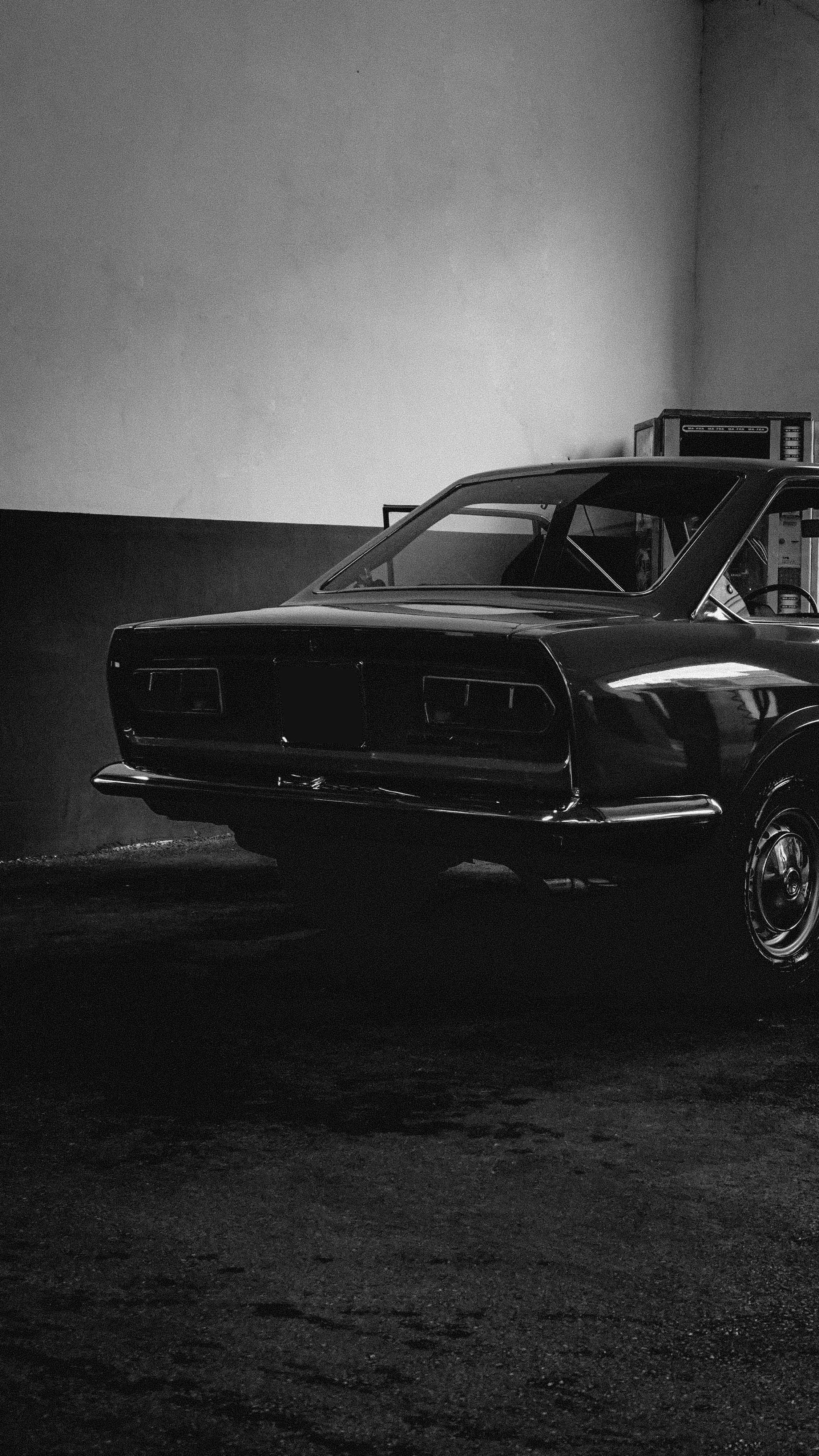 Back of FIAT 124 Sport Coupe in Black and White · Free Stock Photo