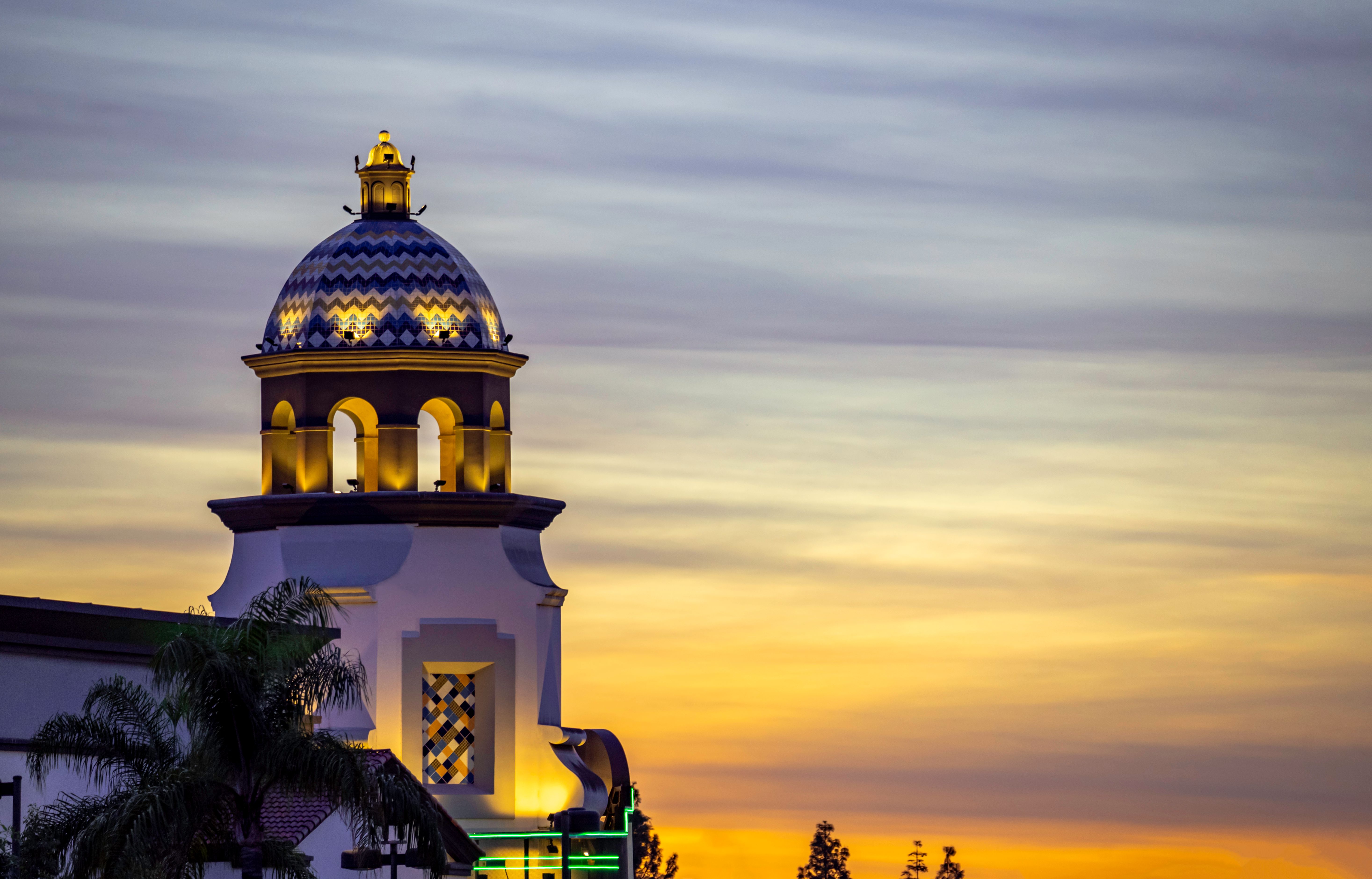 Colorful Sunset Dom · Free Stock Photo