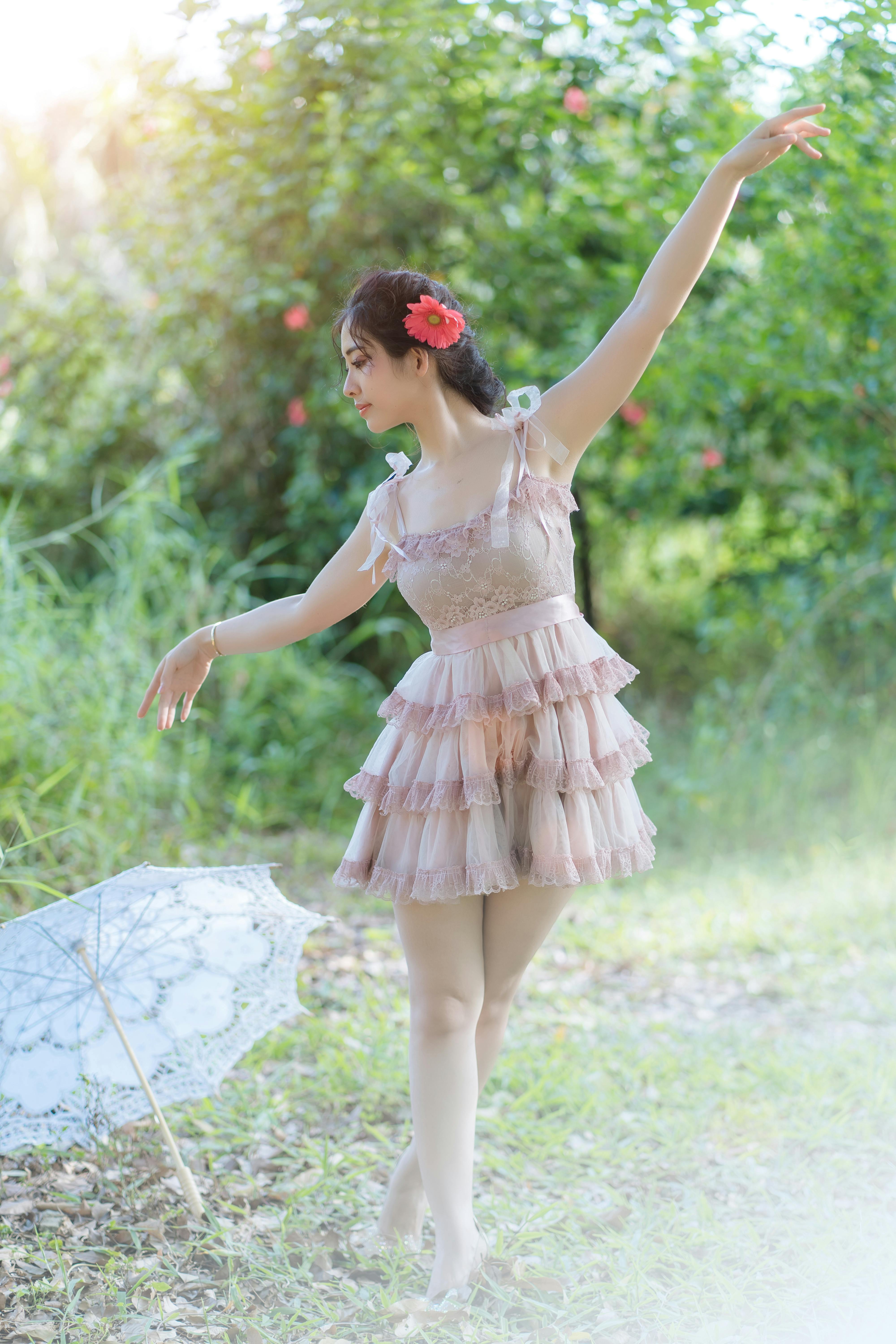 Dancing Jelly Photos, Download The BEST Free Dancing Jelly Stock Photos ...