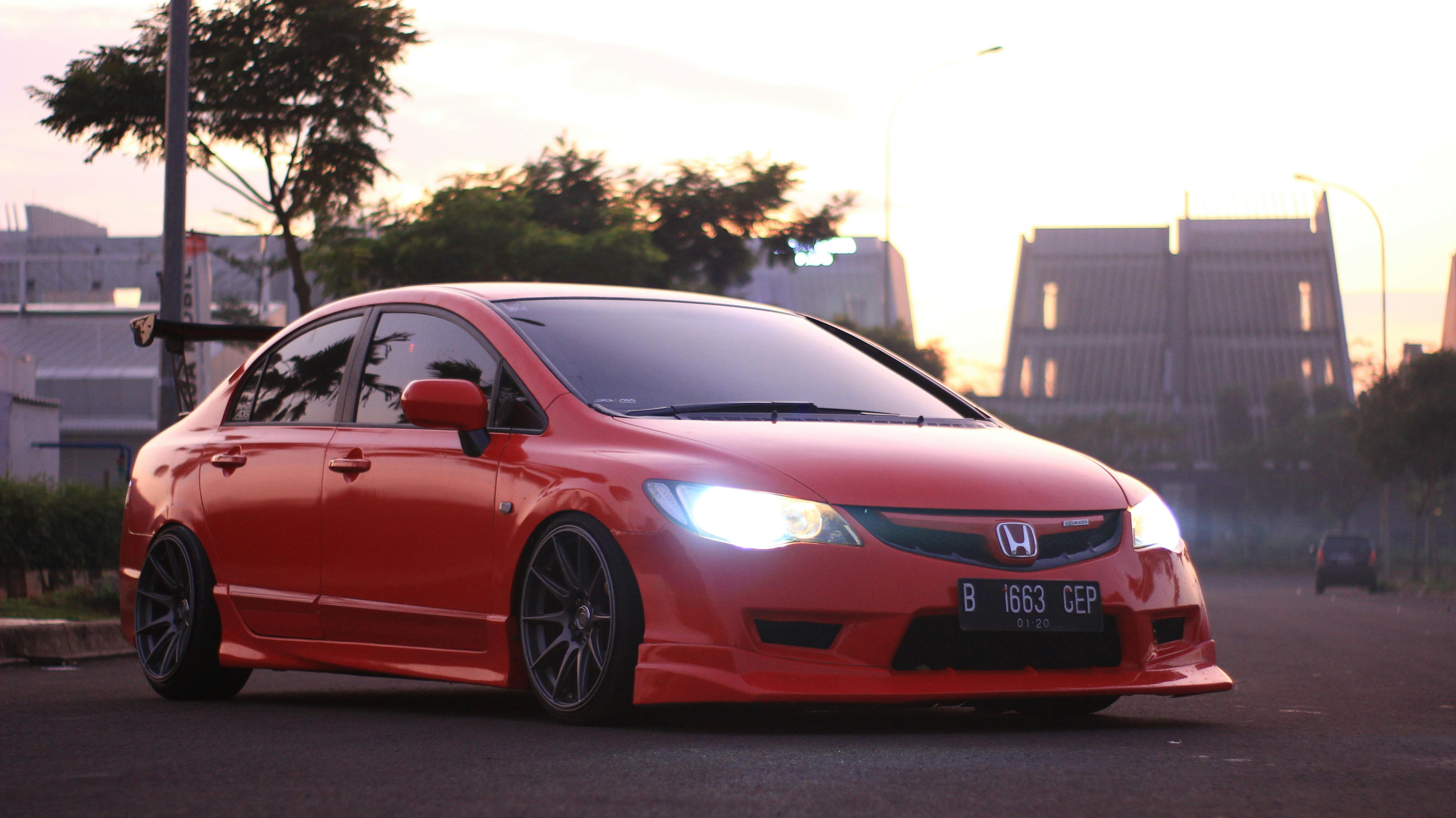 Red Honda Civic Type R · Free Stock Photo