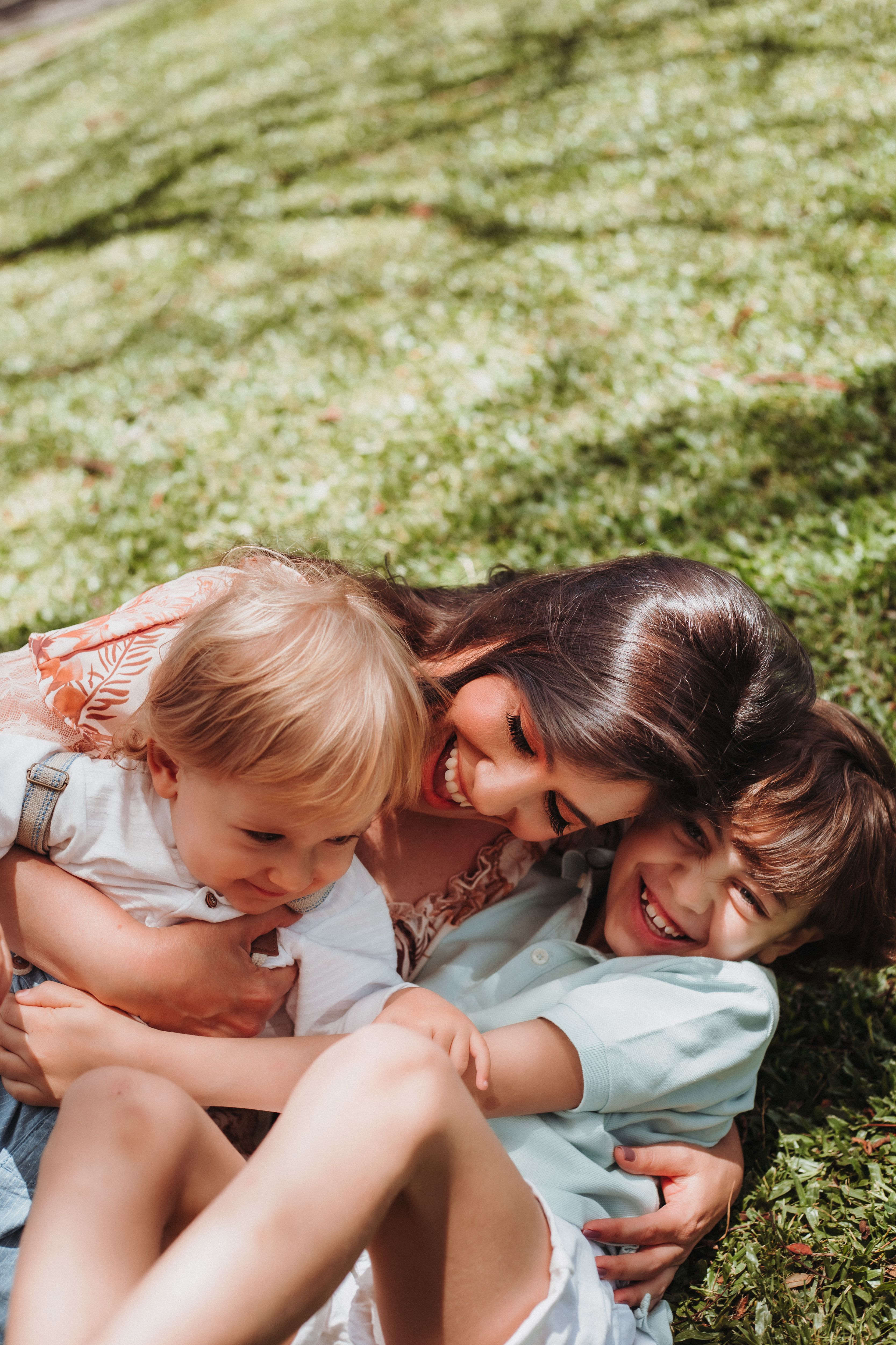 Children Love Photos, Download The BEST Free Children Love Stock Photos ...