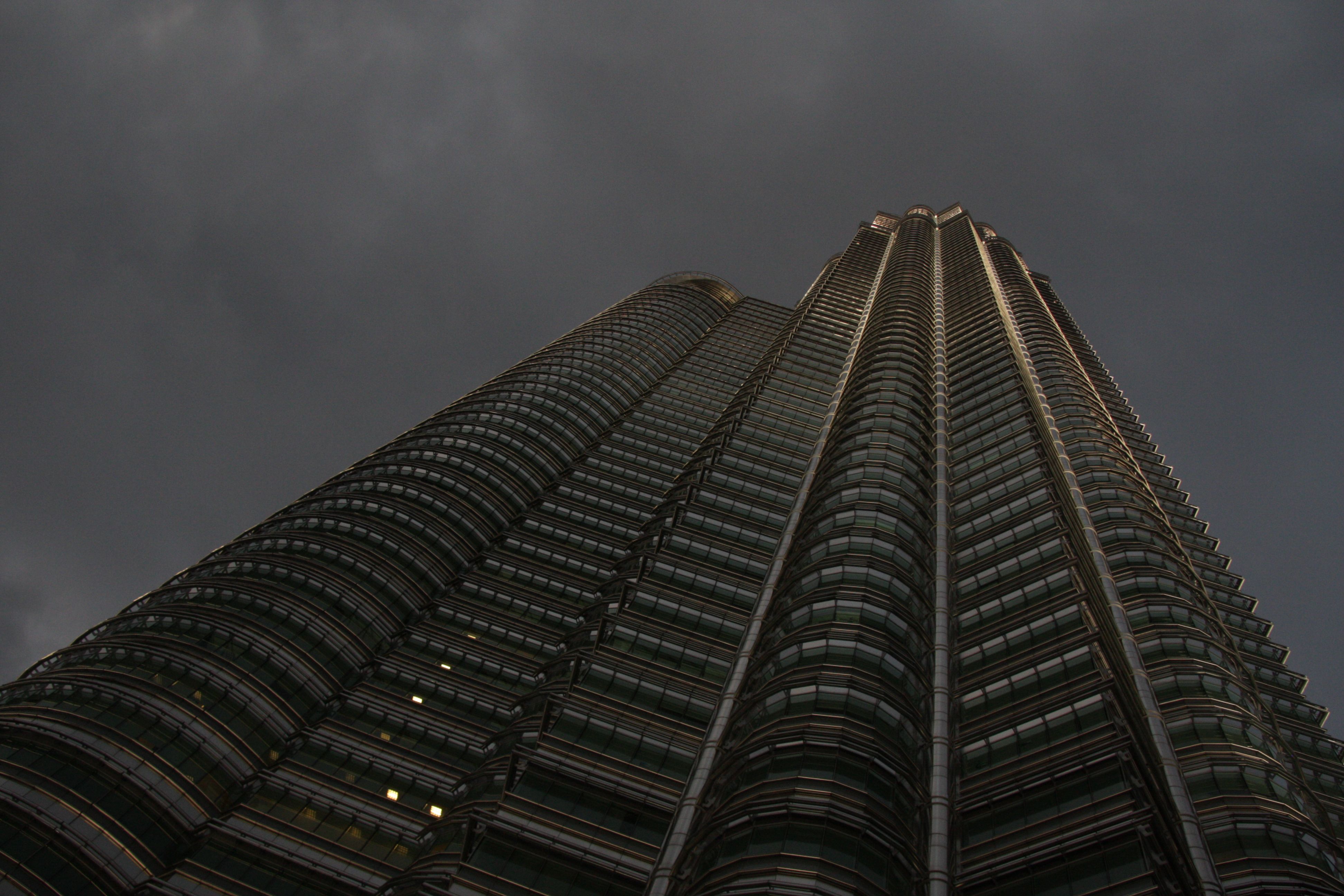 Skyscraper Seen from Below · Free Stock Photo