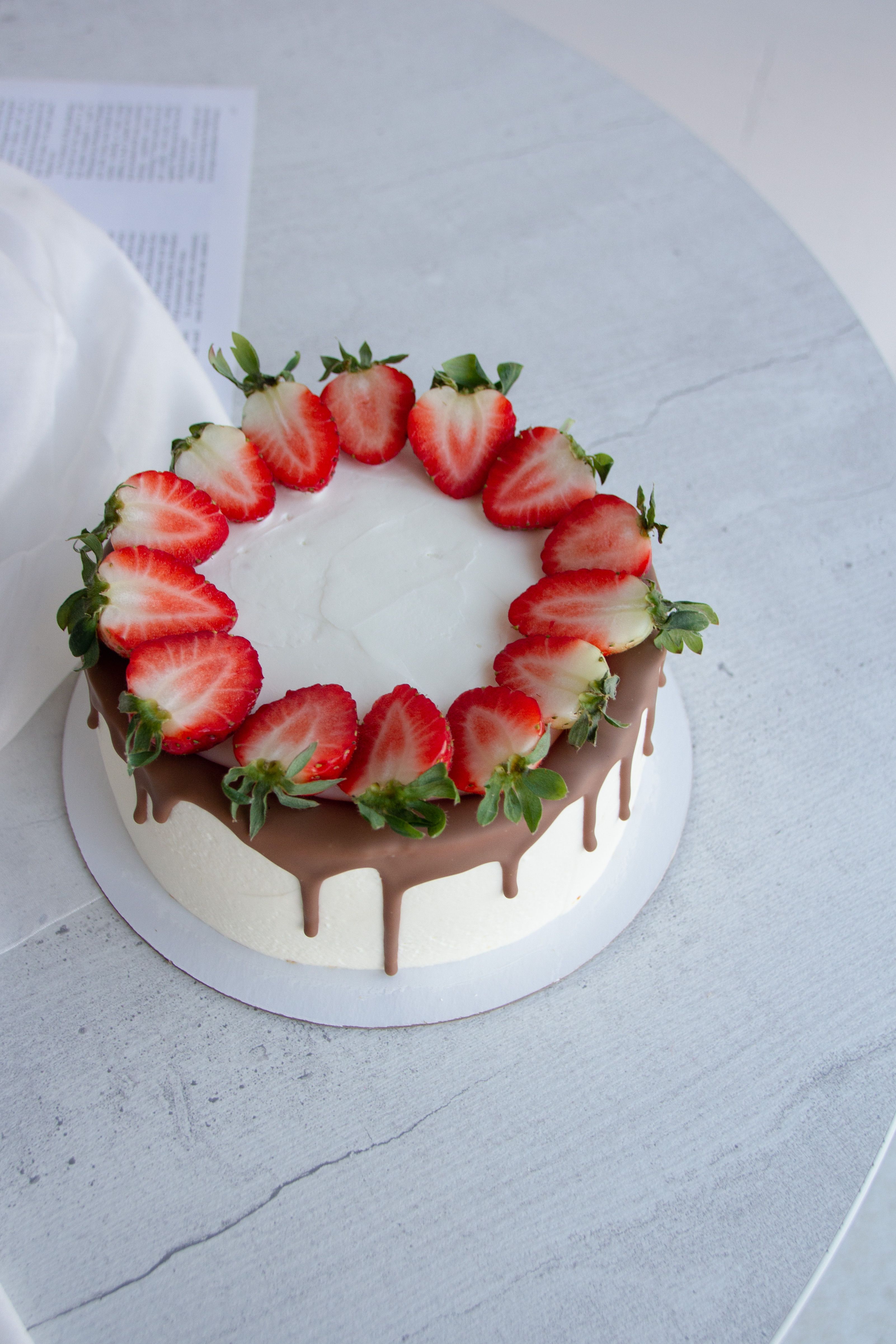 A Brown Round Cake · Free Stock Photo