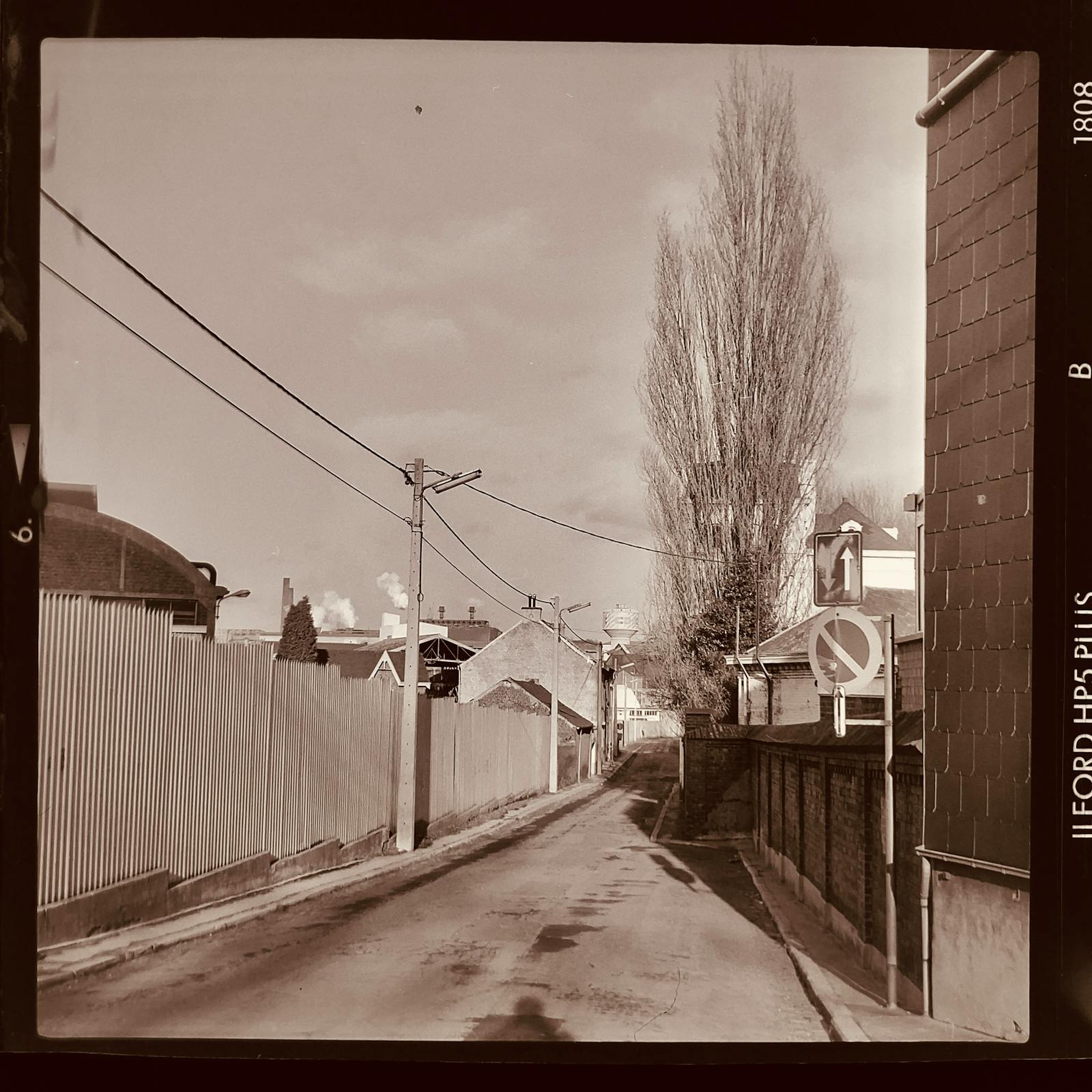 One Way Photos, Download The BEST Free One Way Stock Photos & HD Images