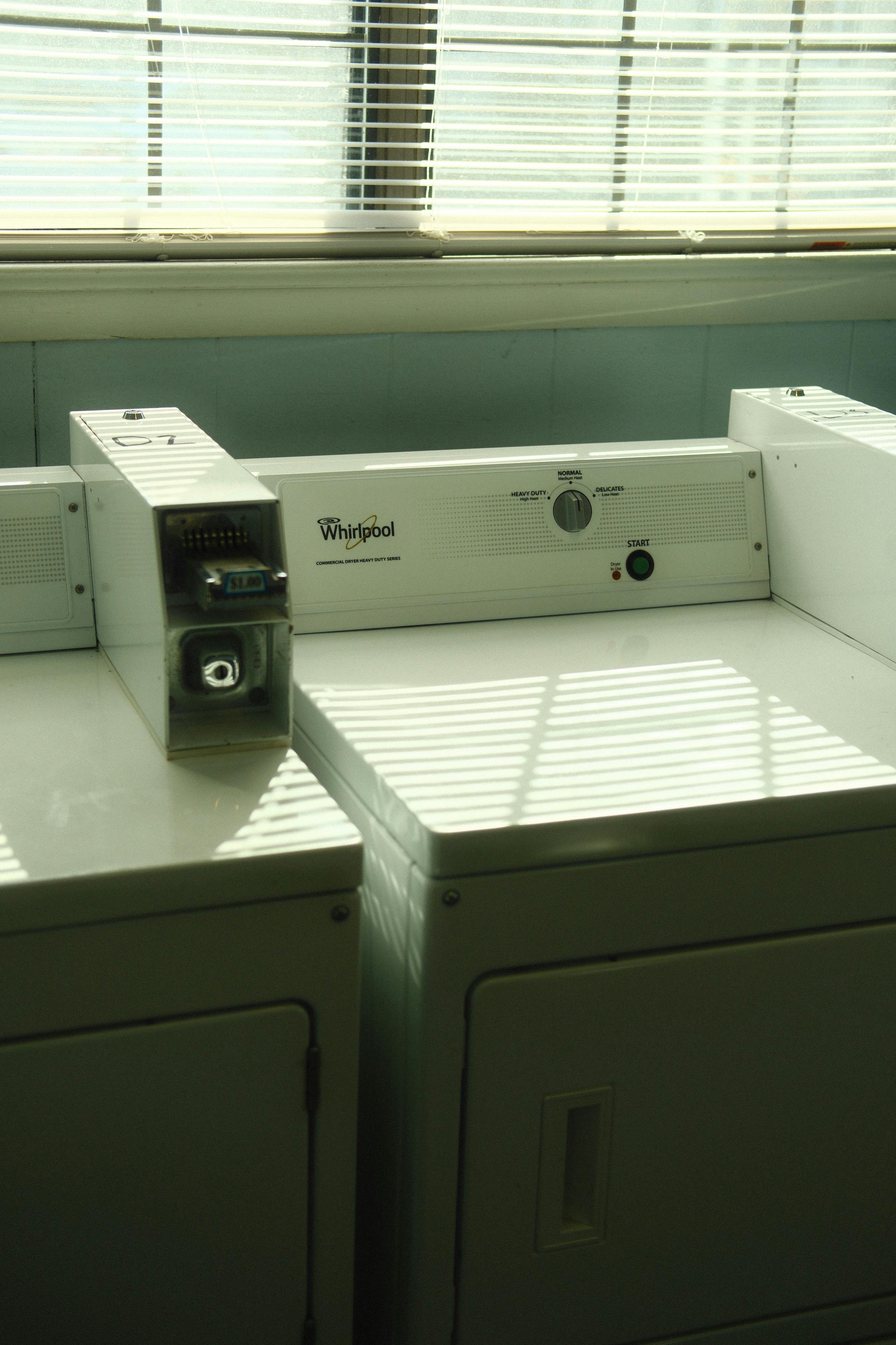 Tema Machines Photos, Download The BEST Free Tema Machines Stock Photos ...