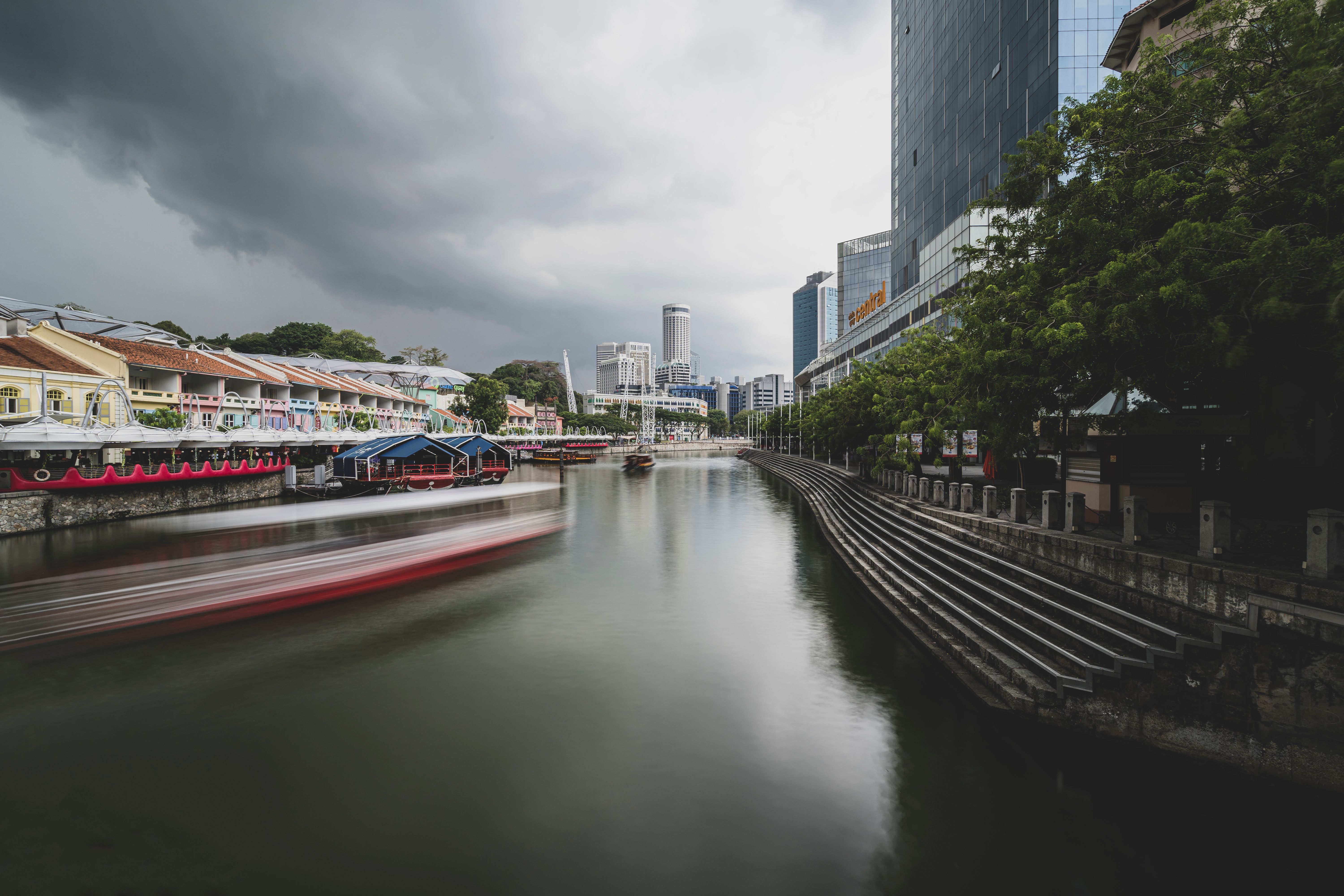 View of a River in a City · Free Stock Photo
