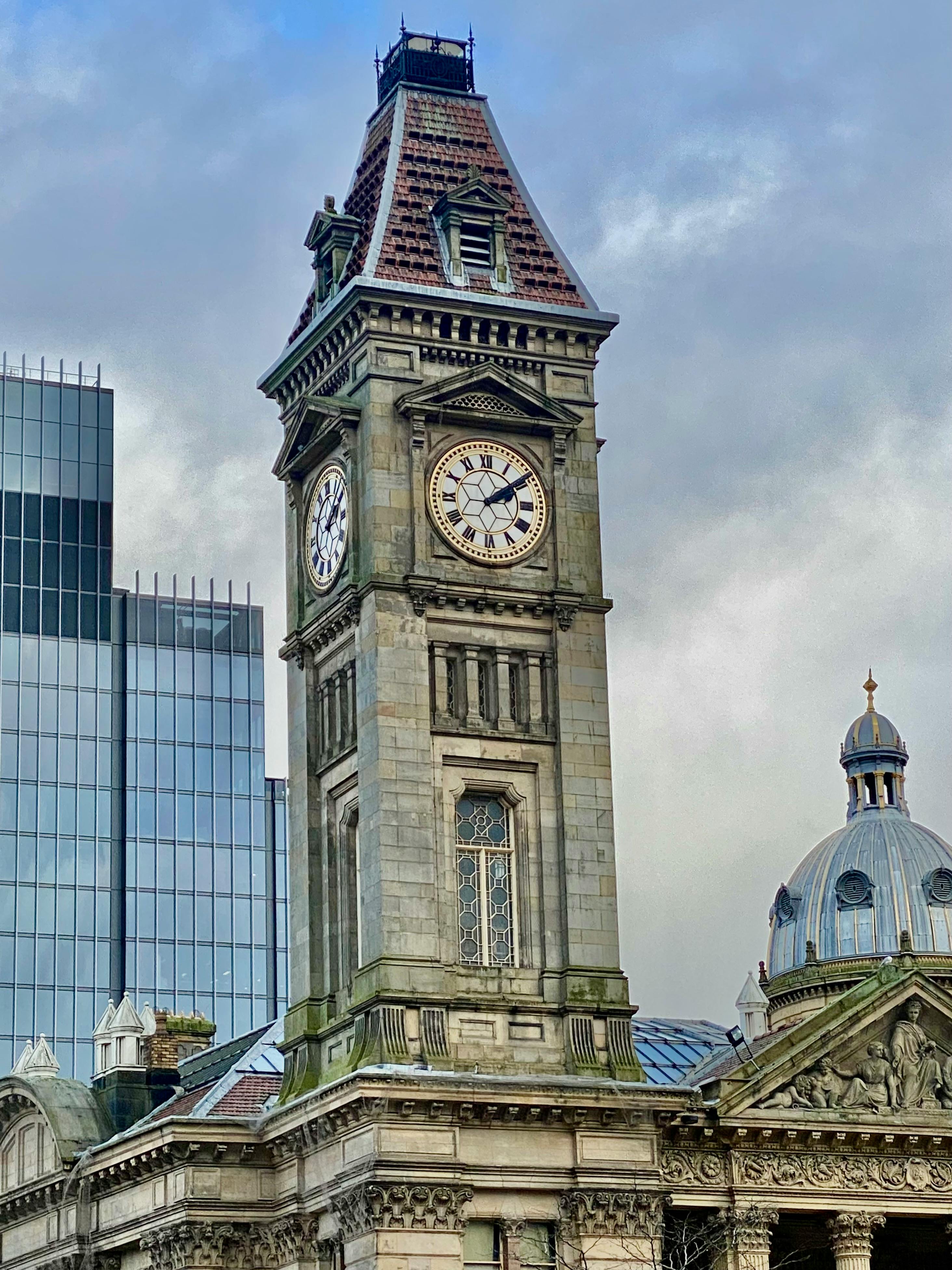 Clock Tower of Birmingham Museum and Art Gallery · Free Stock Photo