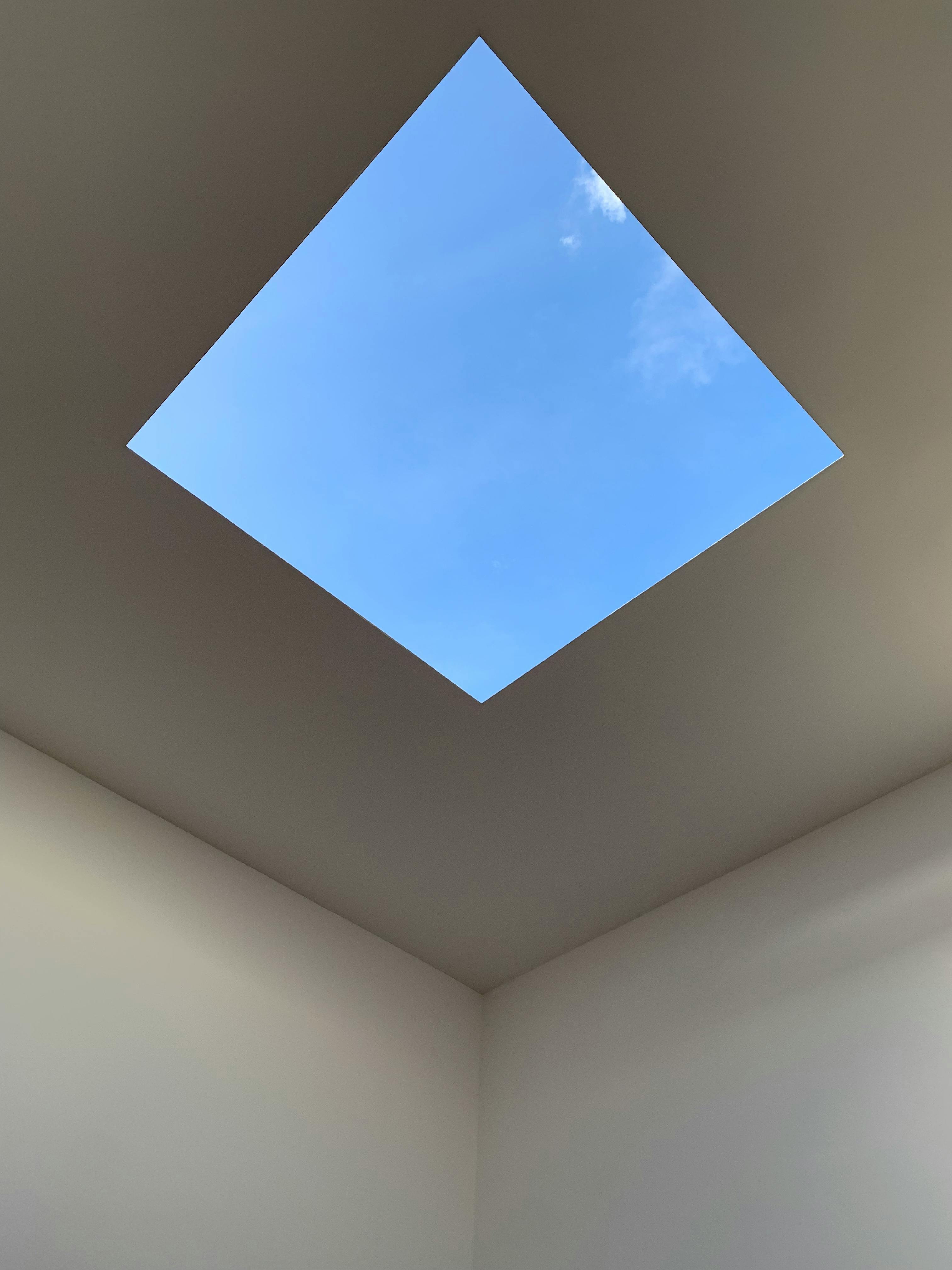 Skylight in Ceiling · Free Stock Photo