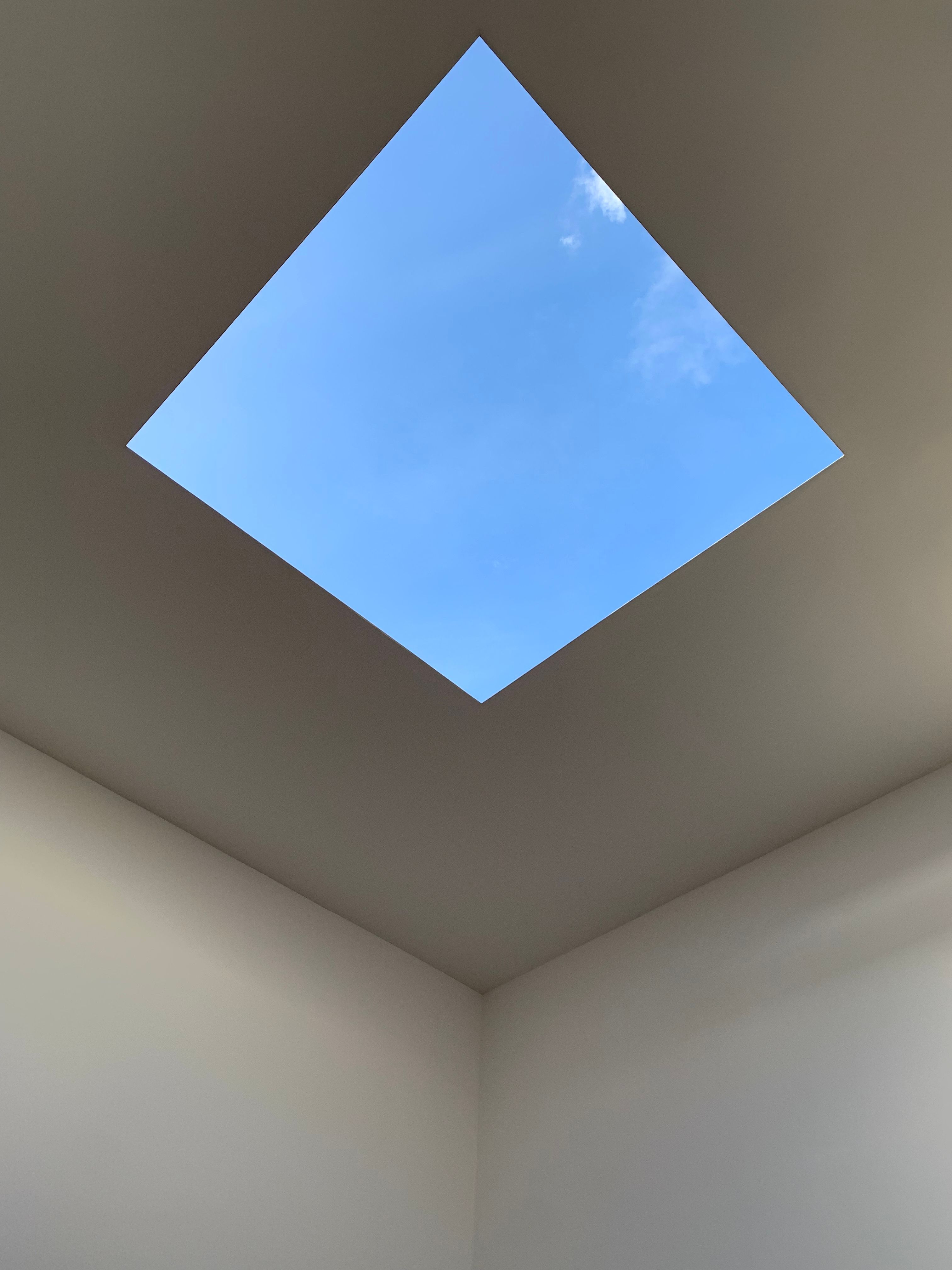 Skylight in Ceiling · Free Stock Photo