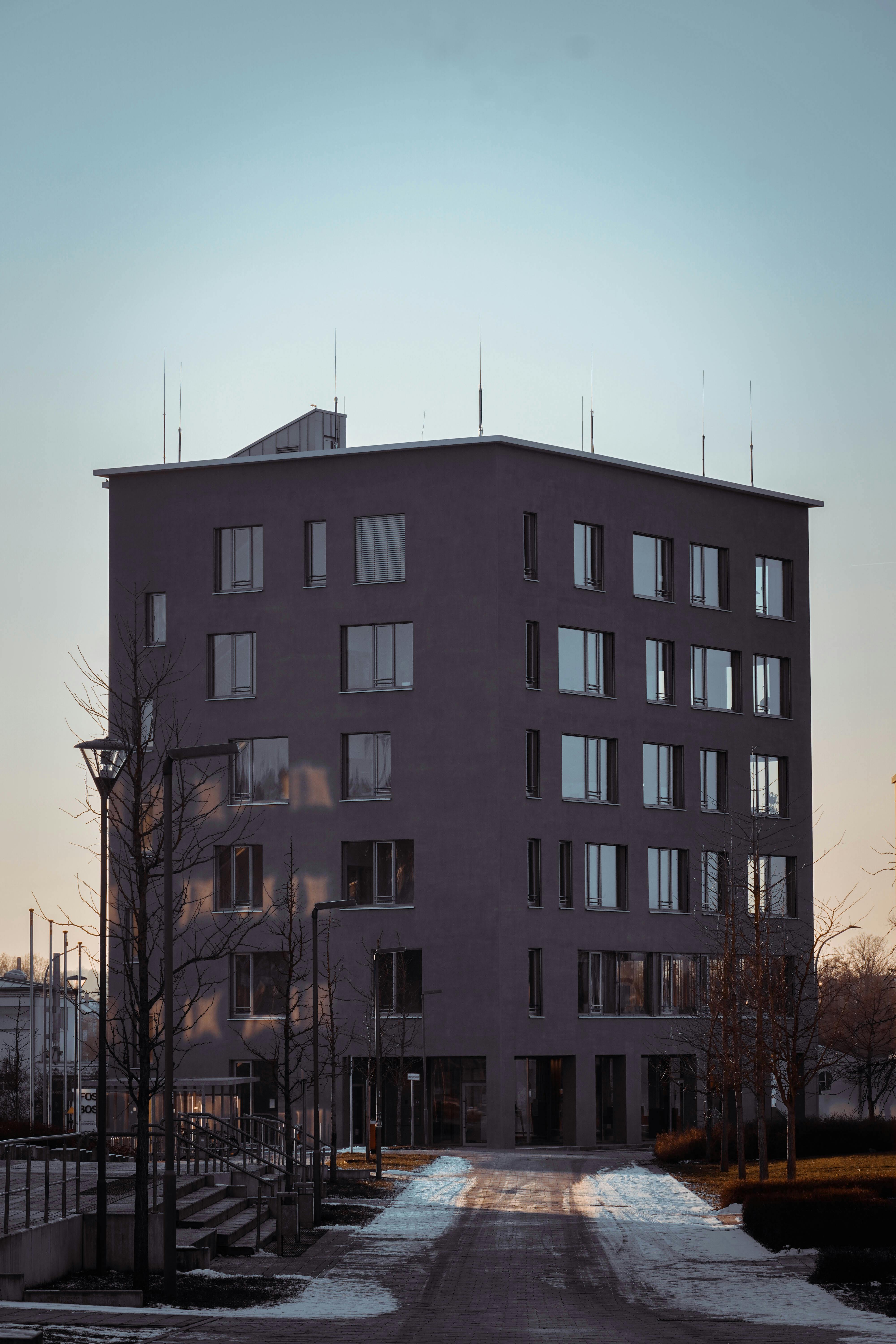 Minimalist Facade of Residential Building · Free Stock Photo