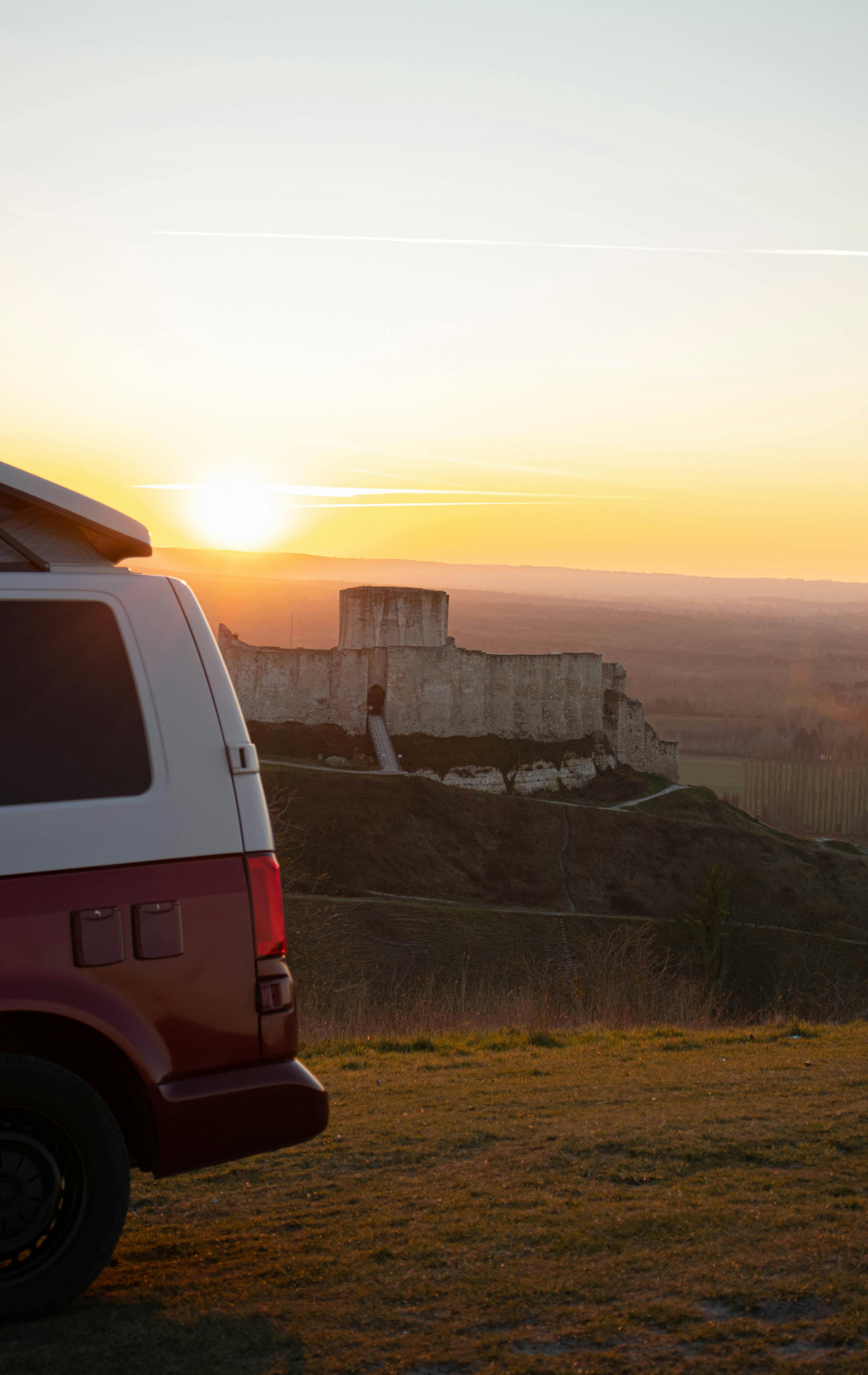 Mini Van Photos, Download The BEST Free Mini Van Stock Photos & HD Images