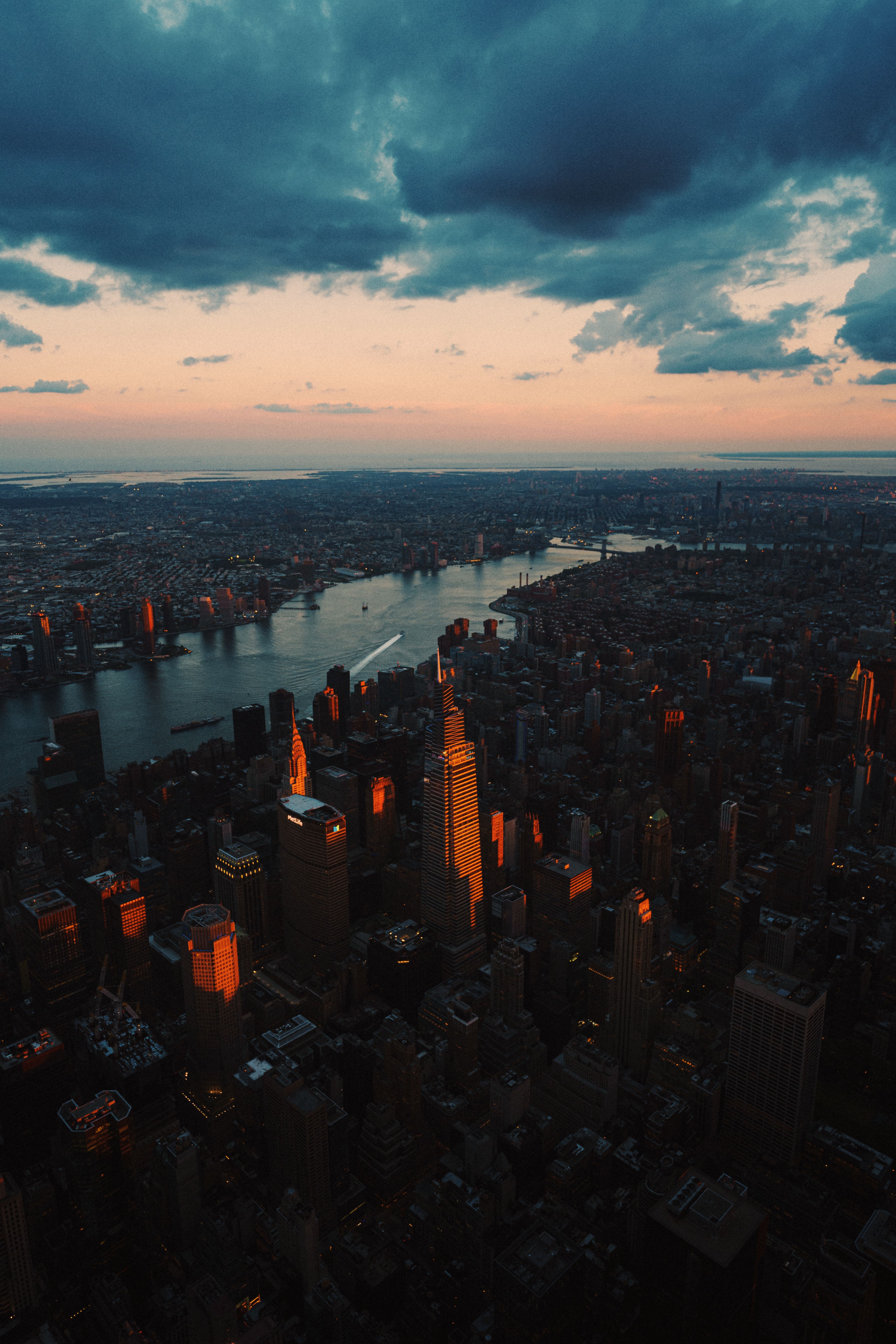 Manhattan Sunset · Free Stock Photo
