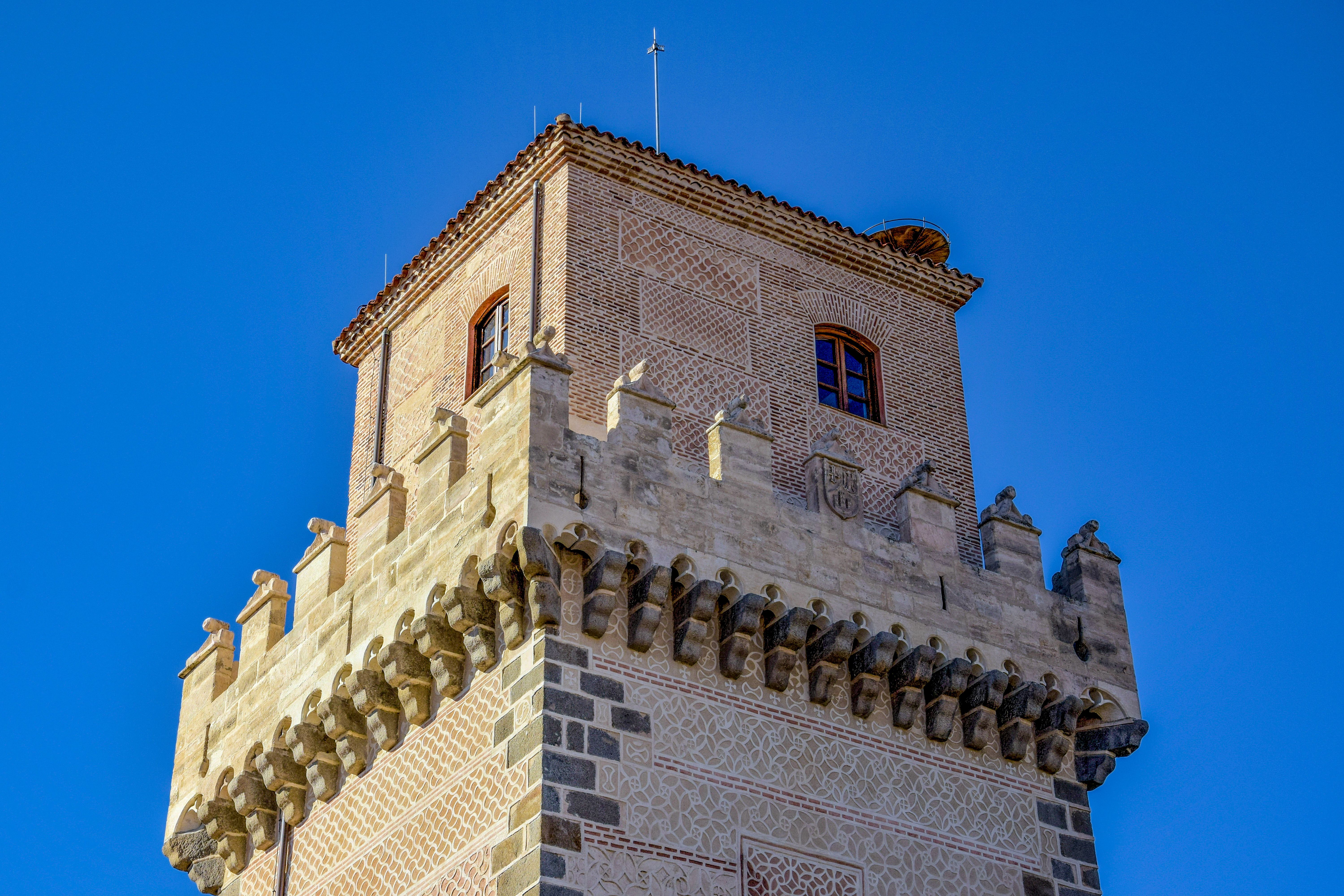 Foto de stock gratuita sobre almenas, alto, castillo, castillos ...