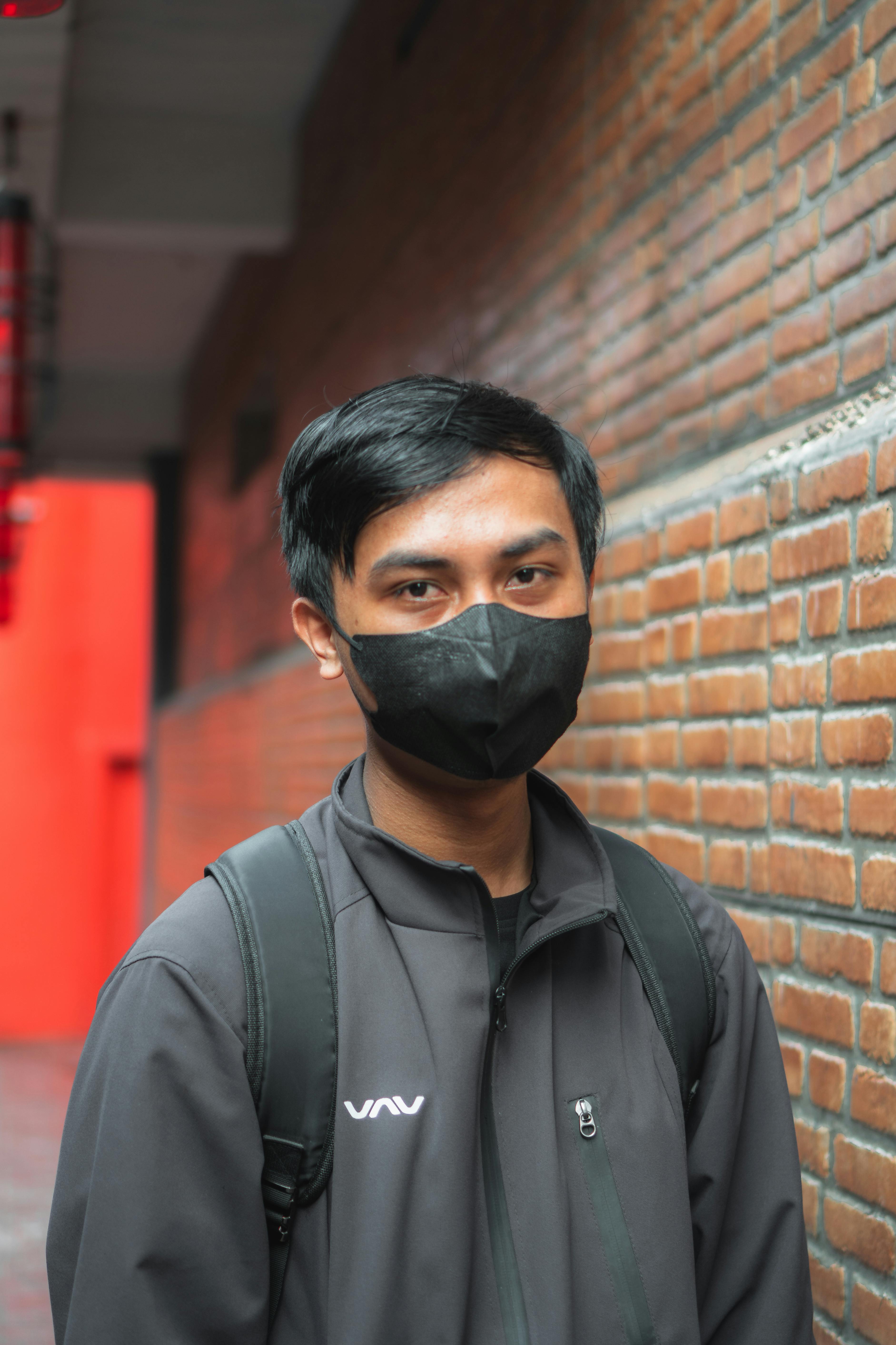 Man In Mask Photos, Download The BEST Free Man In Mask Stock Photos ...