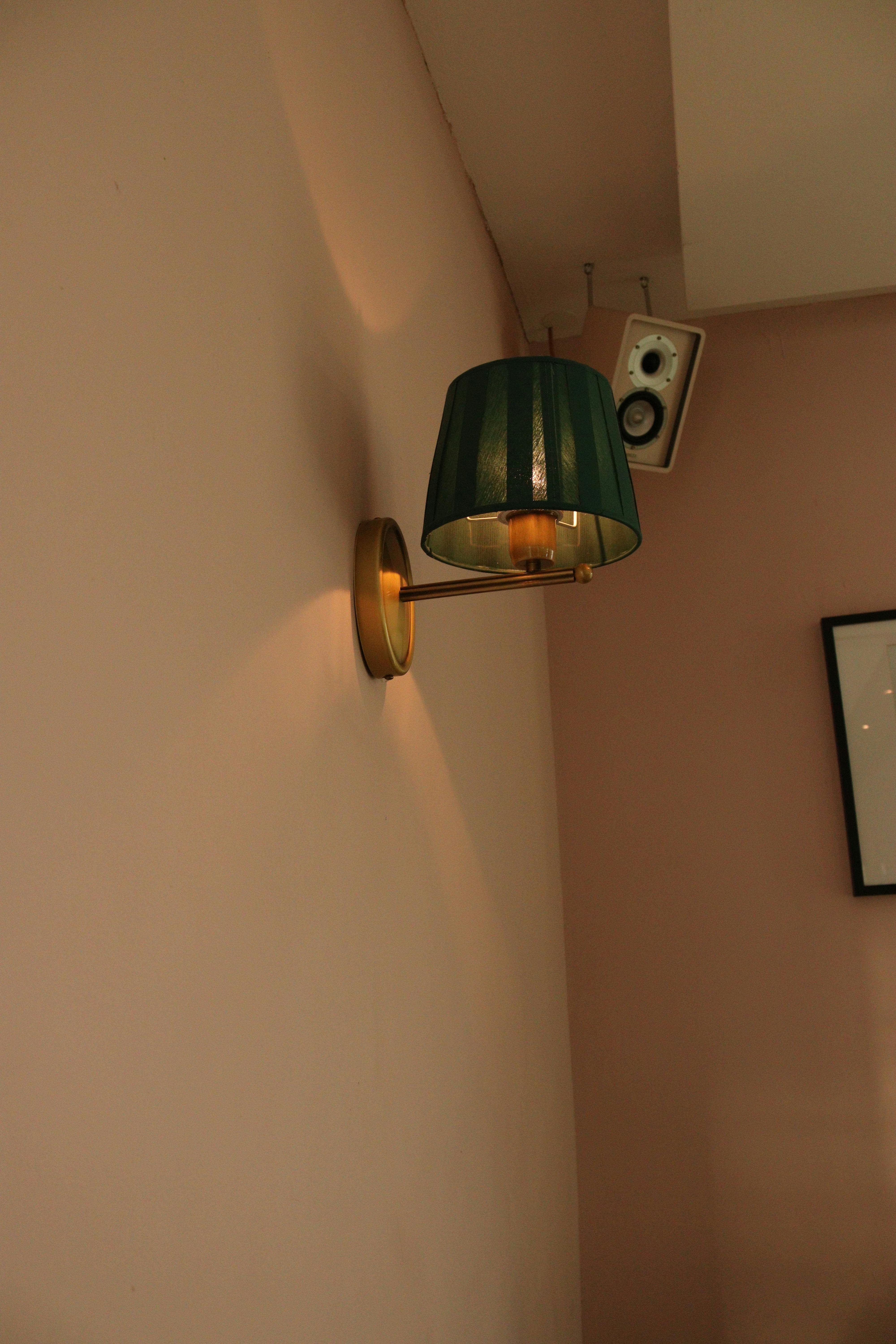 Photo of a Lamp on a Wall · Free Stock Photo