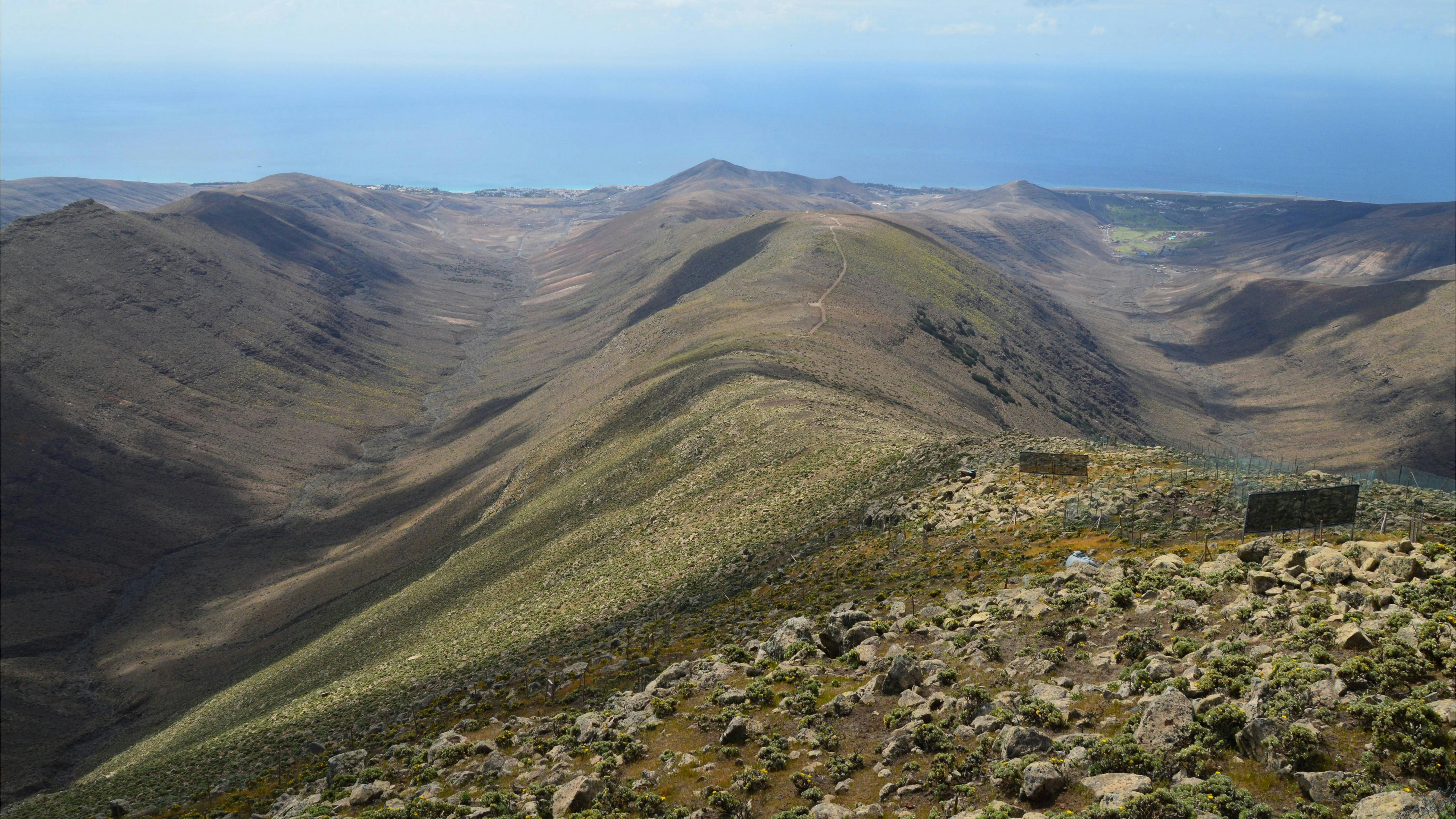 Photo of a Barren Mountain Landscape · Free Stock Photo