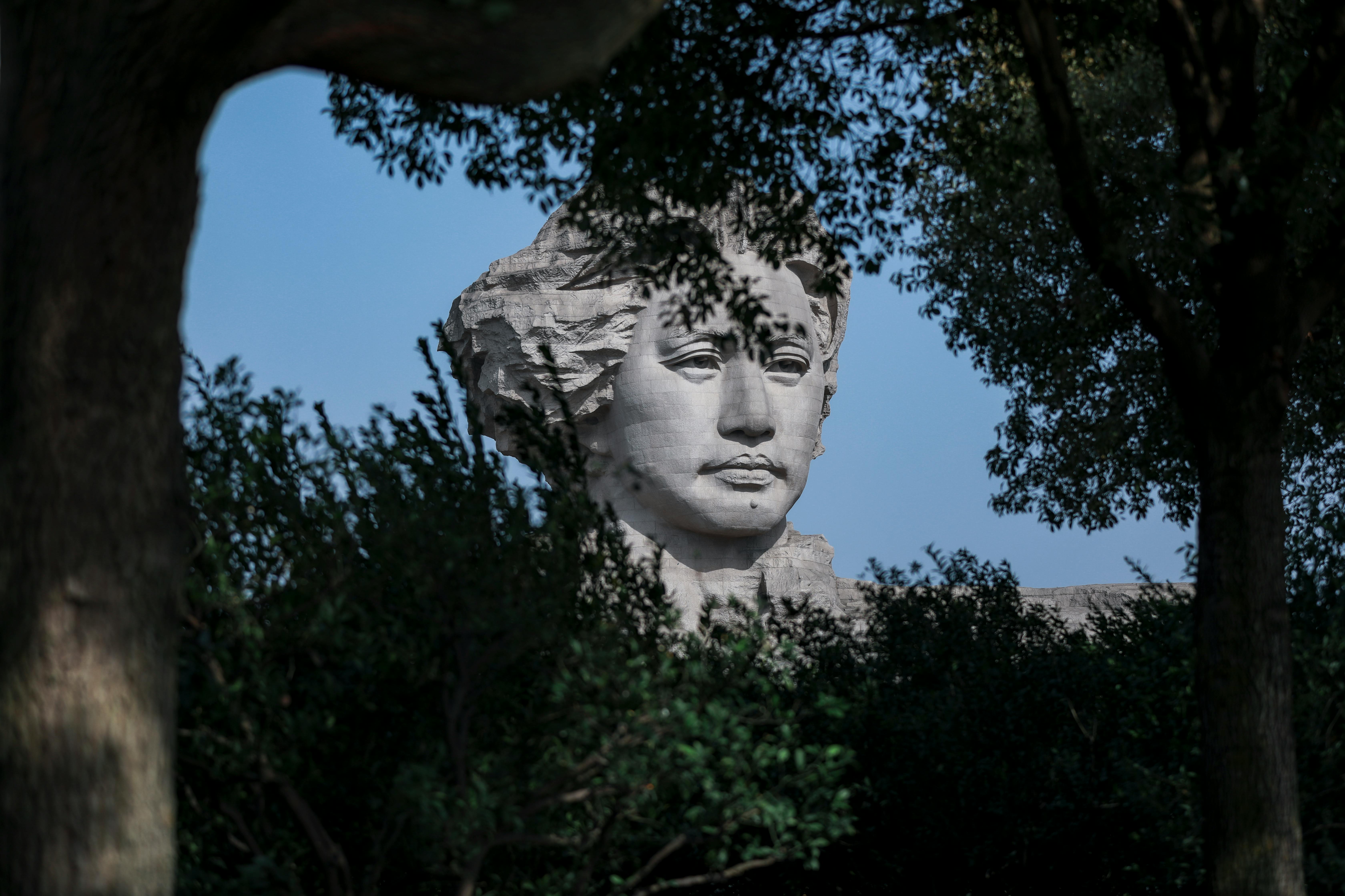 Young Mao Zedong Statue, Orange Isle in Changsha, Hunan, China · Free ...