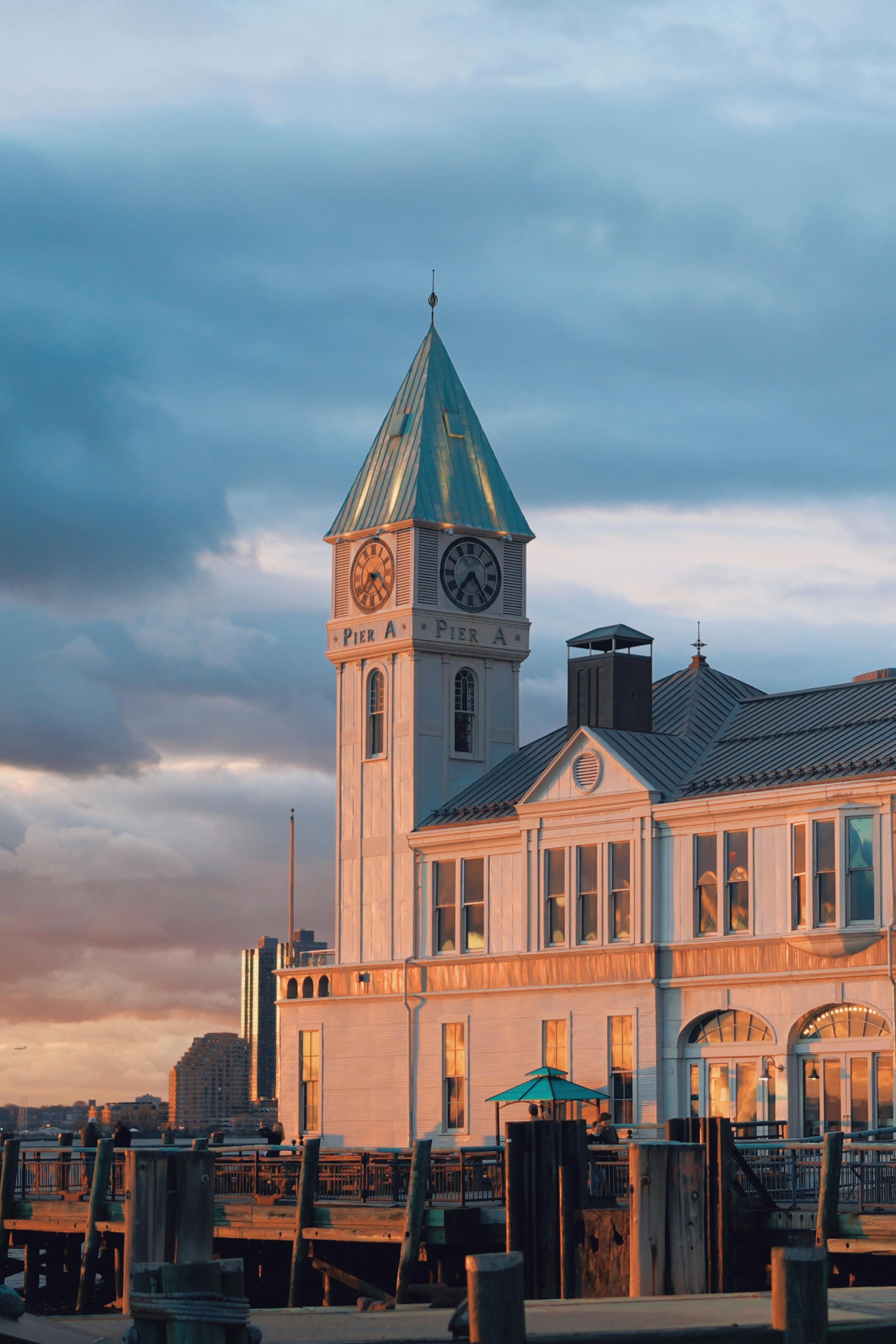 Overland Park Kansas Clock Tower Photos, Download The BEST Free ...