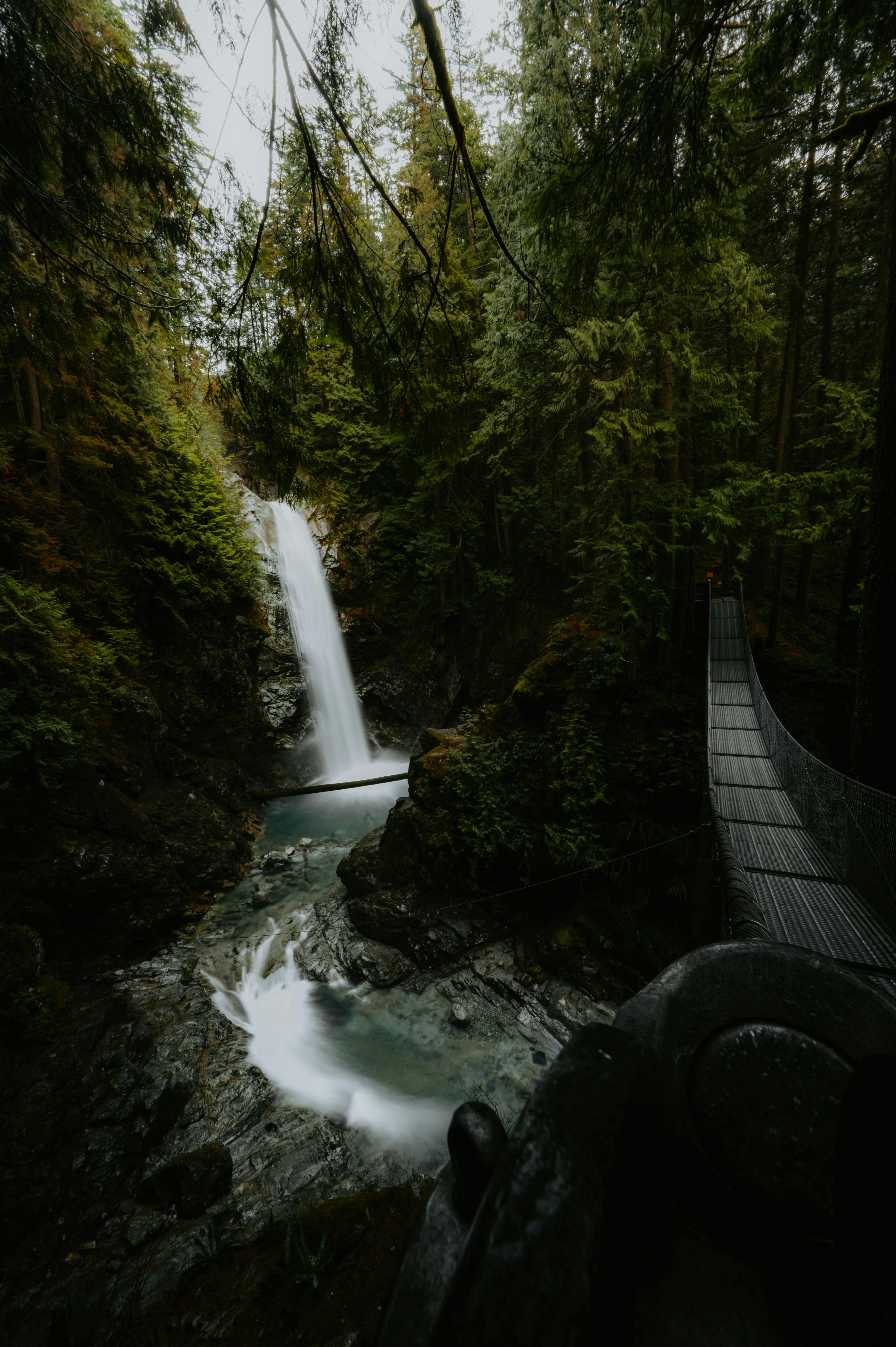 Dark Waterfall Photos, Download The BEST Free Dark Waterfall Stock ...