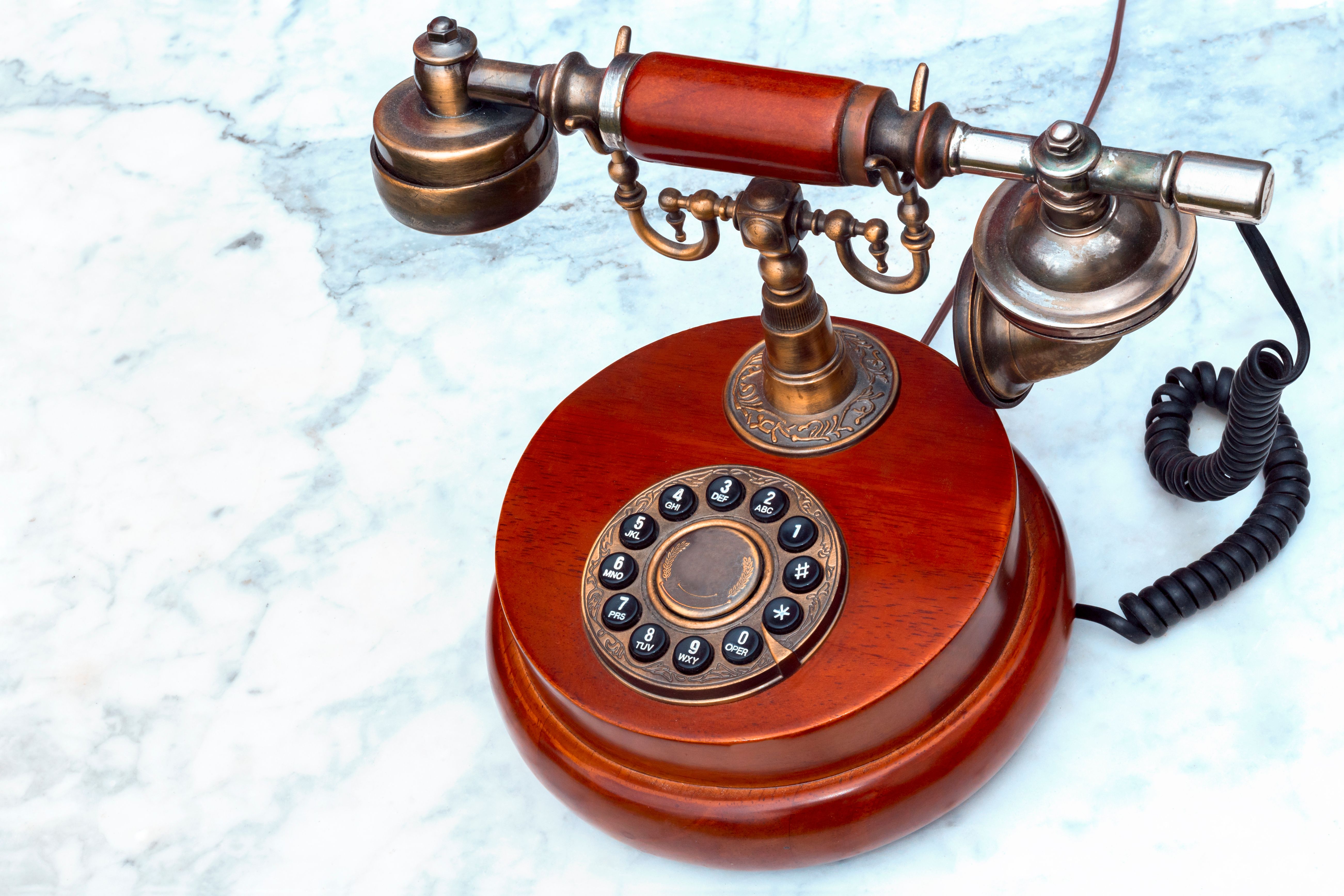 Retro Wooden Telephone · Free Stock Photo