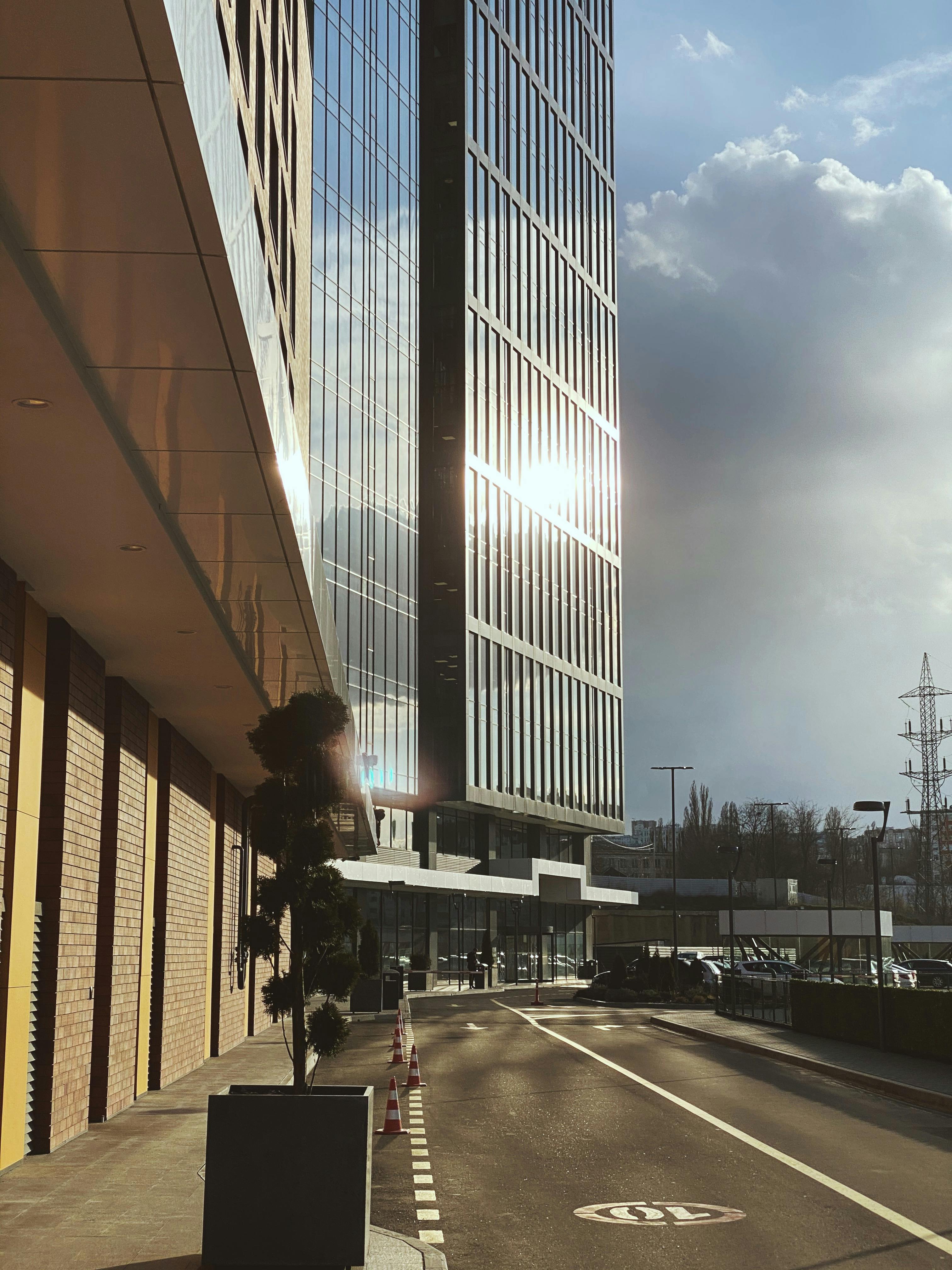 Road To City Photos, Download The BEST Free Road To City Stock Photos ...