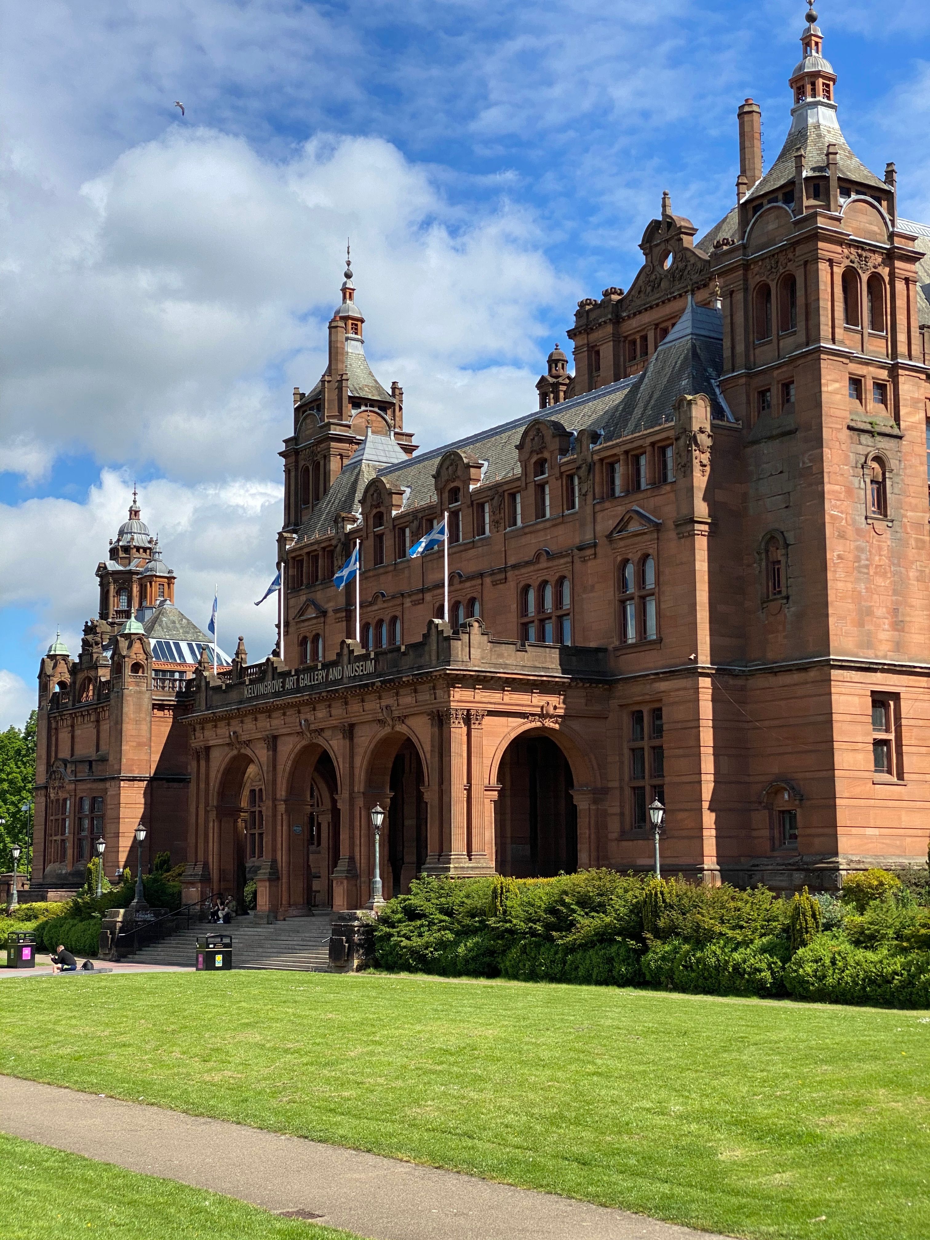 Kelvingrove Art Gallery and Museum in Glasgow, Scotland · Free Stock Photo