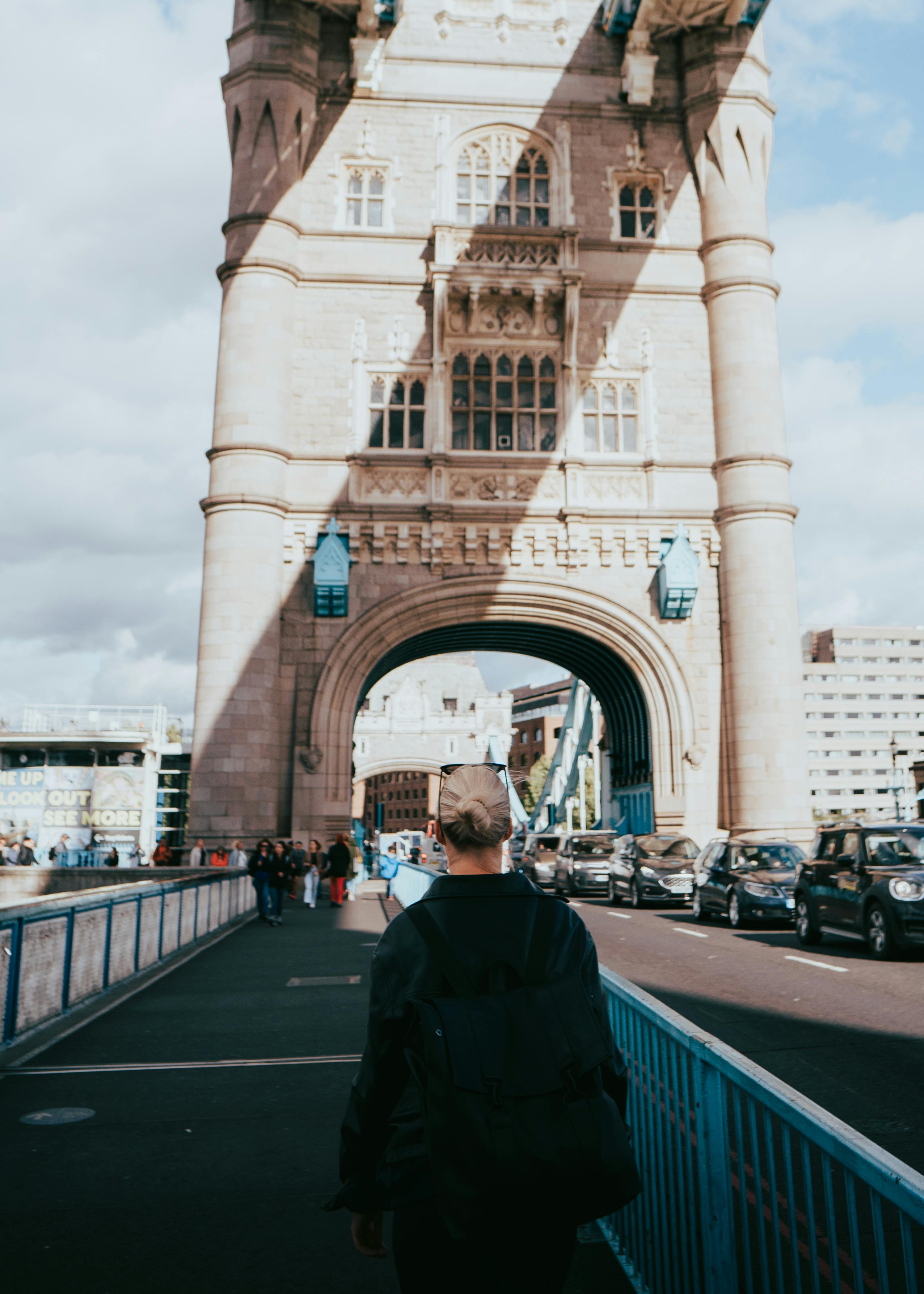 Brown Concrete Bridge · Free Stock Photo