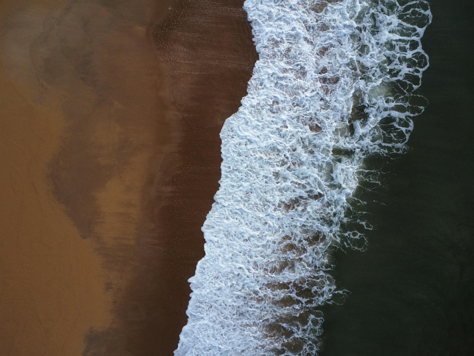 Hot Waves Photos, Download The BEST Free Hot Waves Stock Photos & HD Images