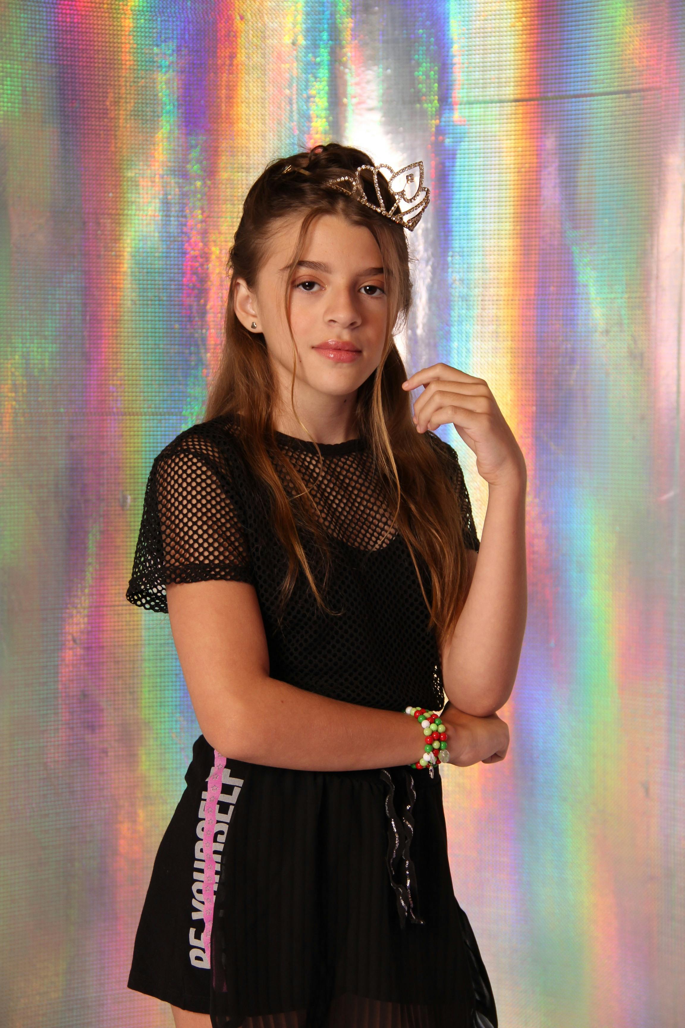 Studio Shot of Teenage Model · Free Stock Photo