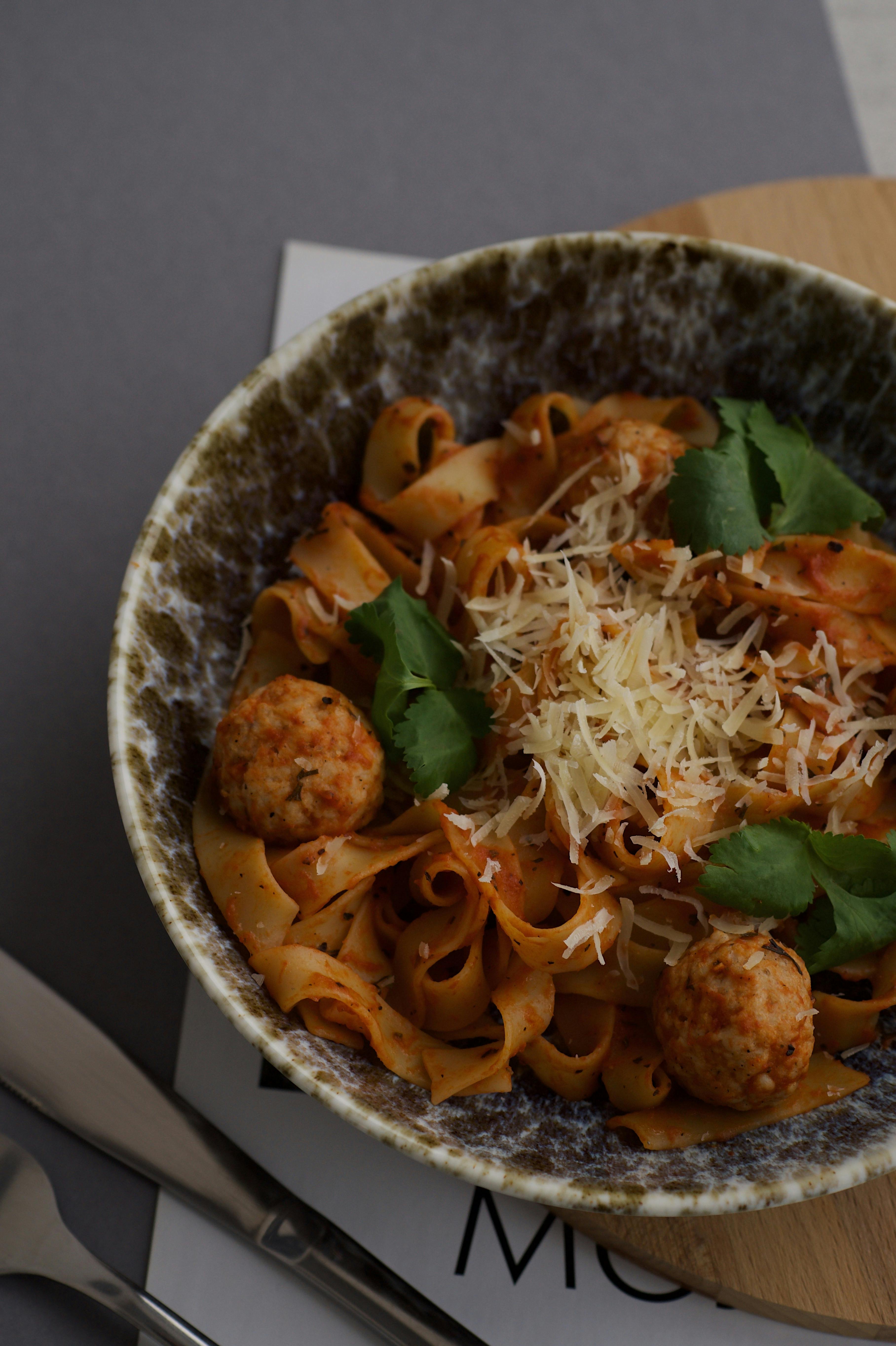 Foto de stock gratuita sobre acompañamiento, albóndigas, cena, cenando ...