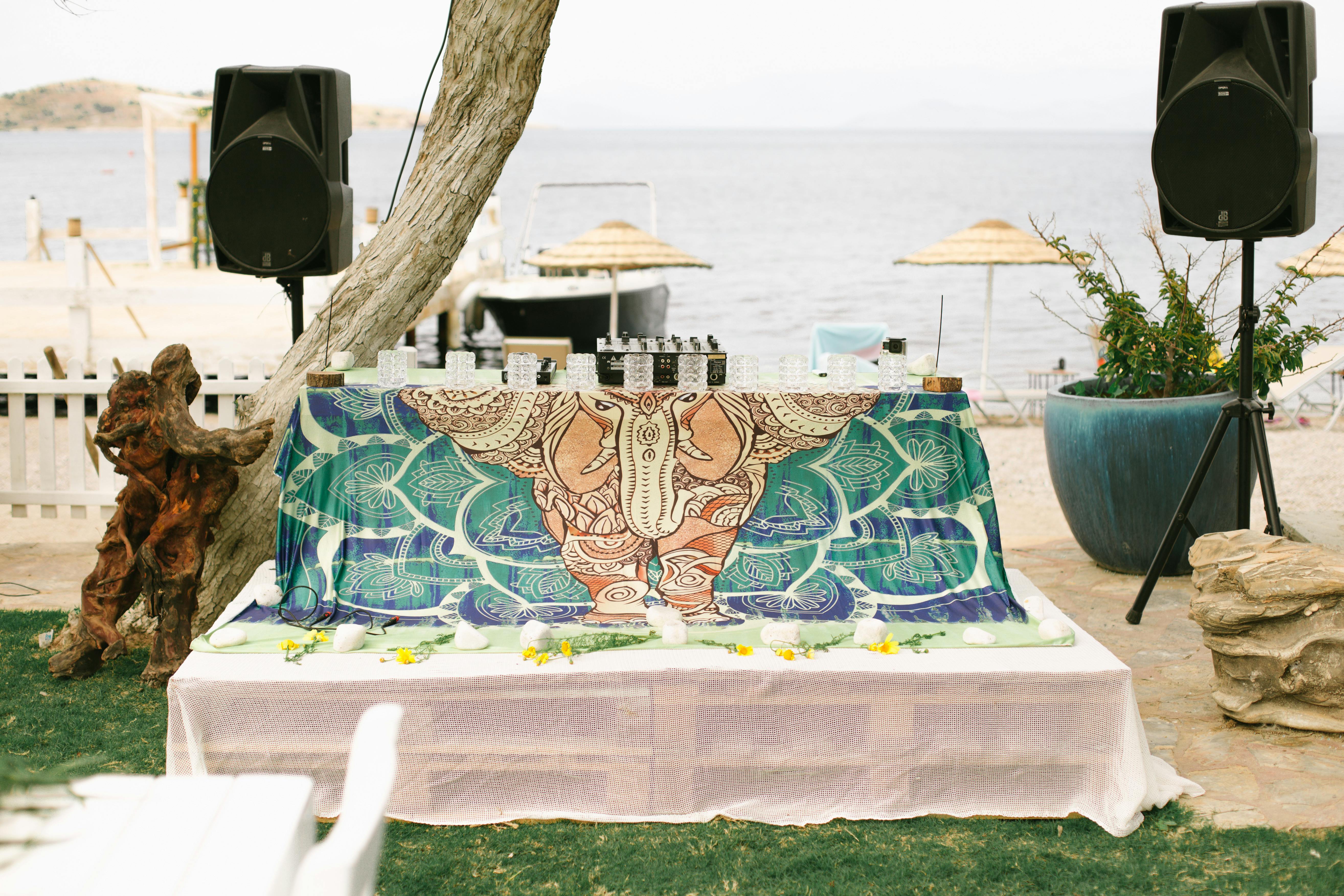 Altar Sea Photos, Download The BEST Free Altar Sea Stock Photos & HD Images