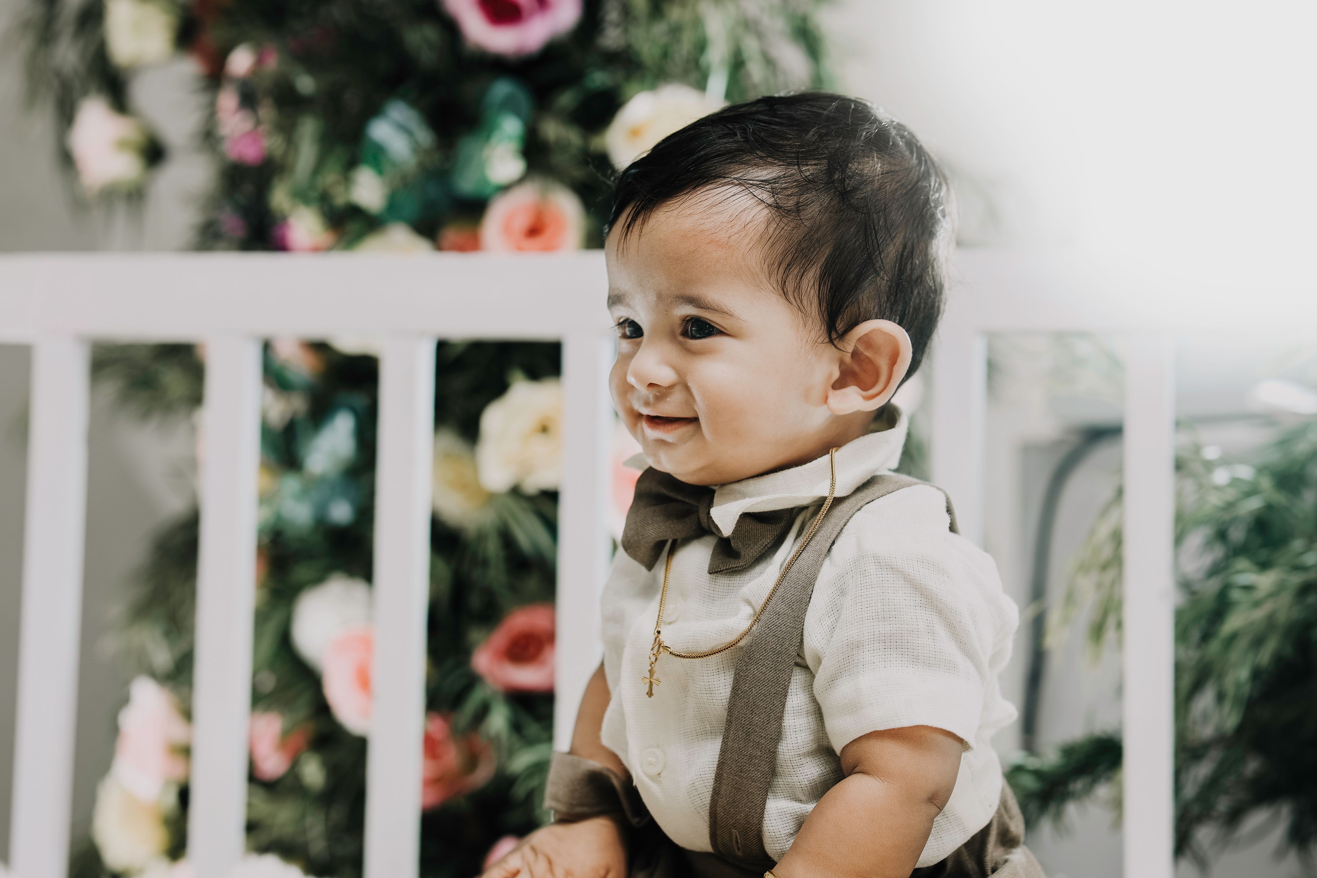 Boy In Dubai Photos, Download The BEST Free Boy In Dubai Stock Photos ...