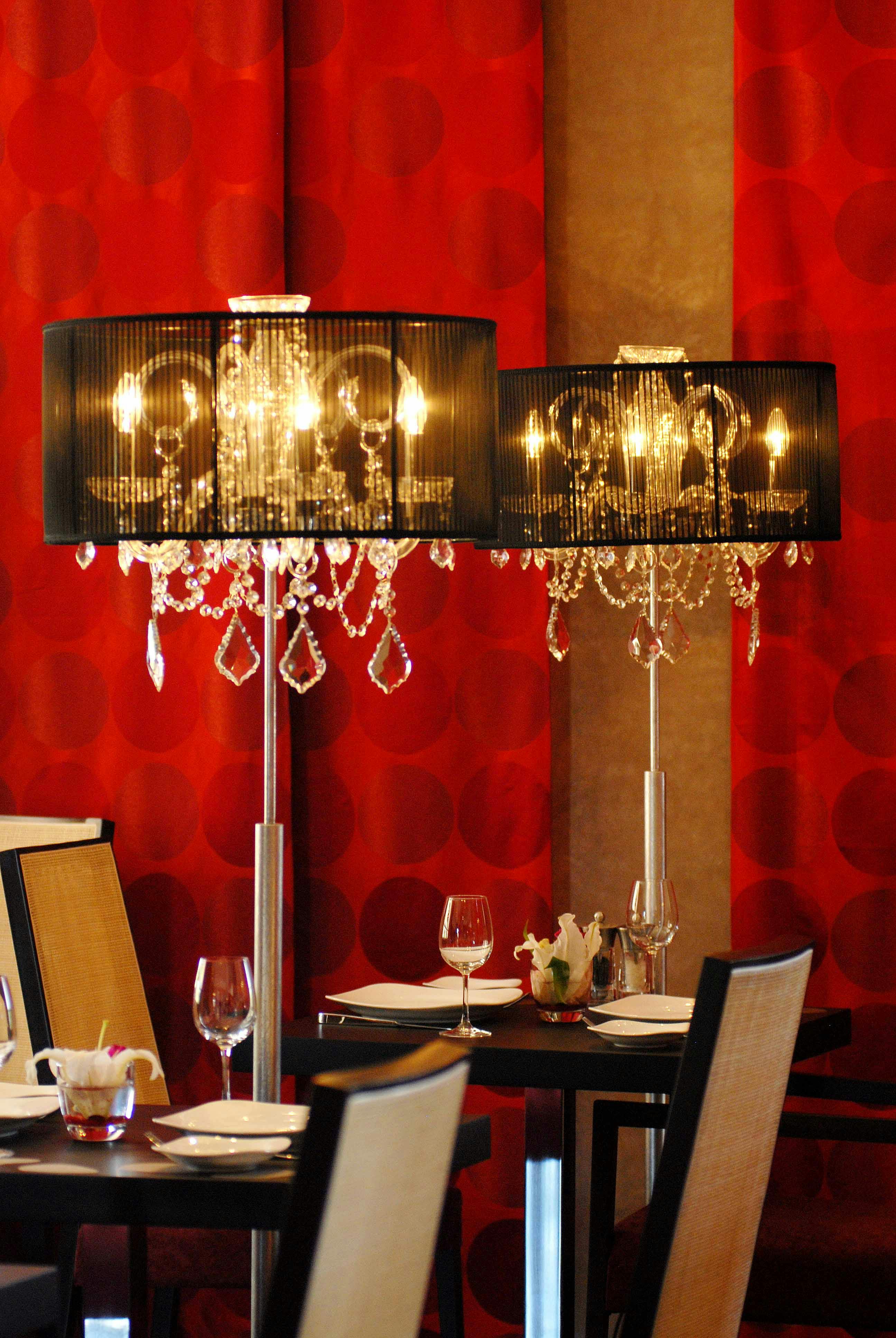 Luxury Lamps on Tables in Restaurant Interior Design · Free Stock Photo