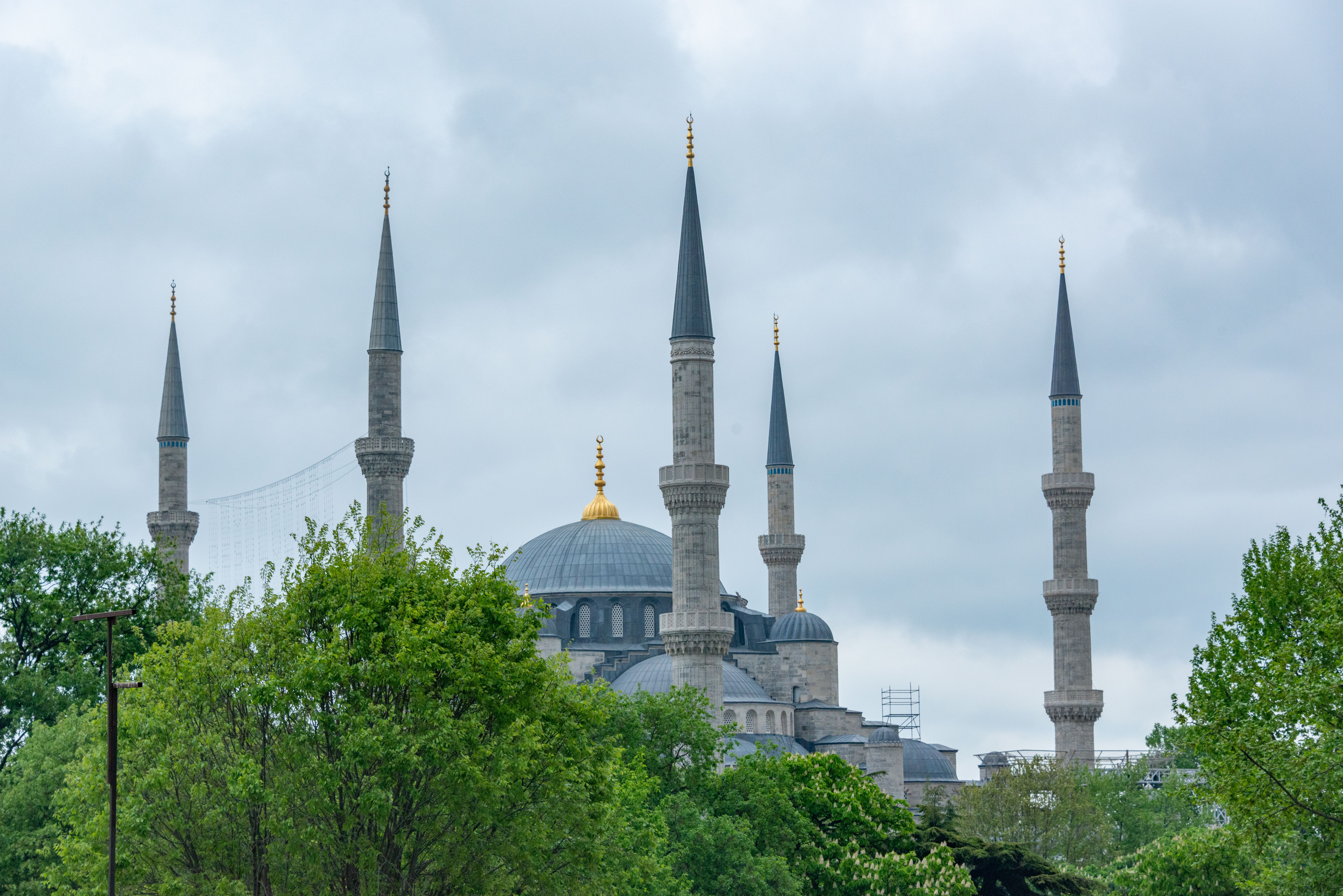 Mosque and Minaret Towers · Free Stock Photo