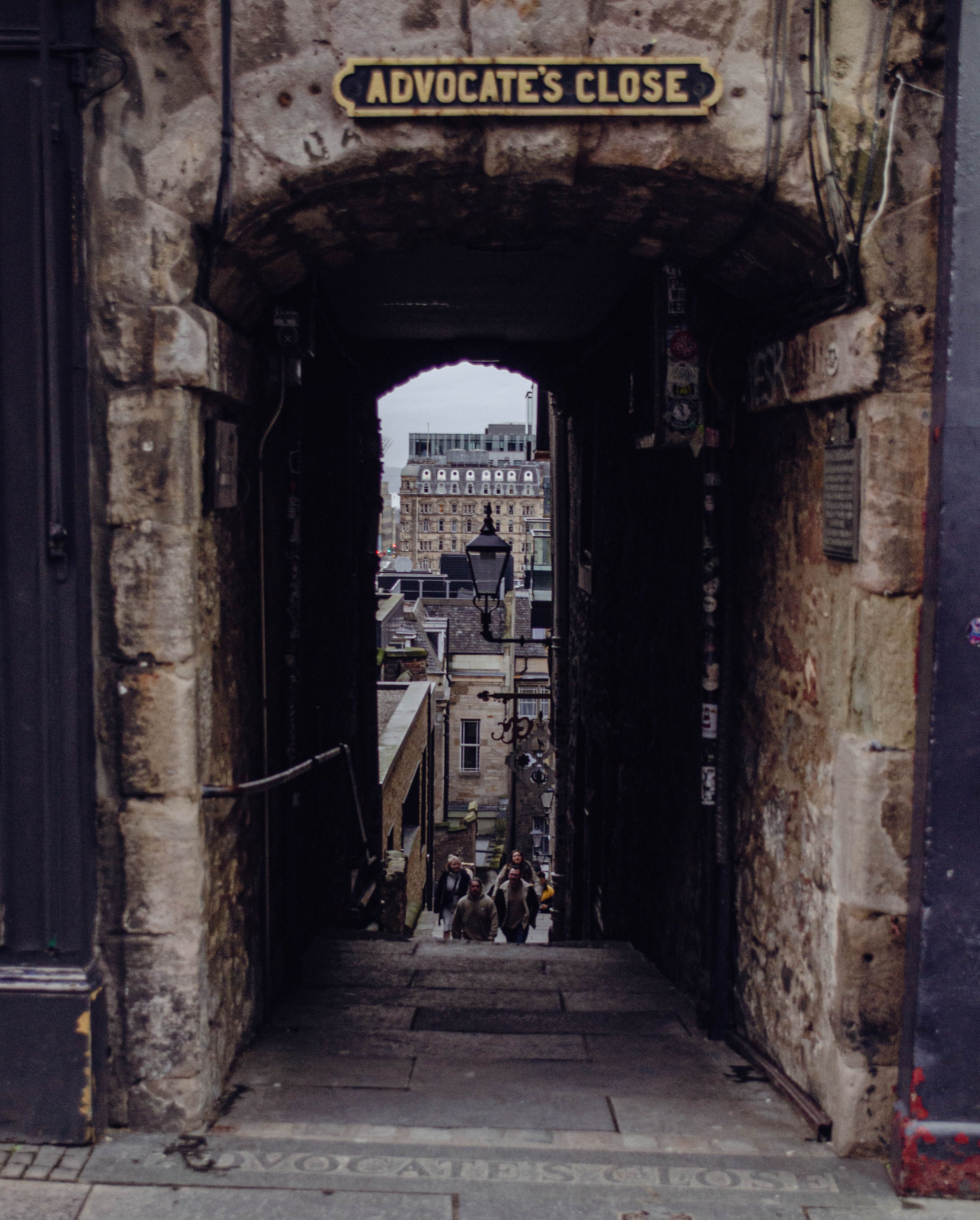 The Entrance to the Advocates Close, Edinburgh, Scotland · Free Stock Photo