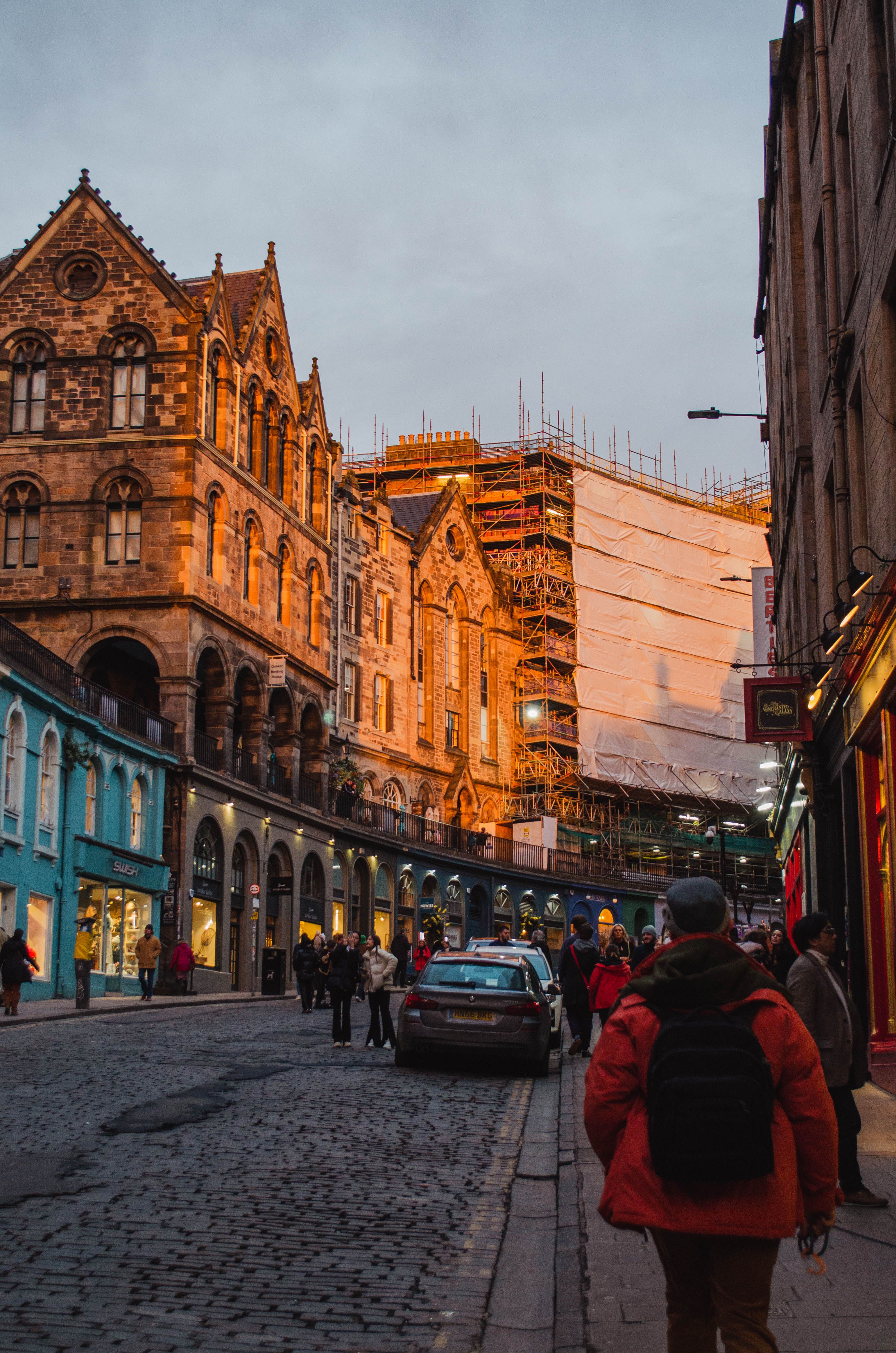 A Cobblestone Street in Edinburgh, Scotland · Free Stock Photo
