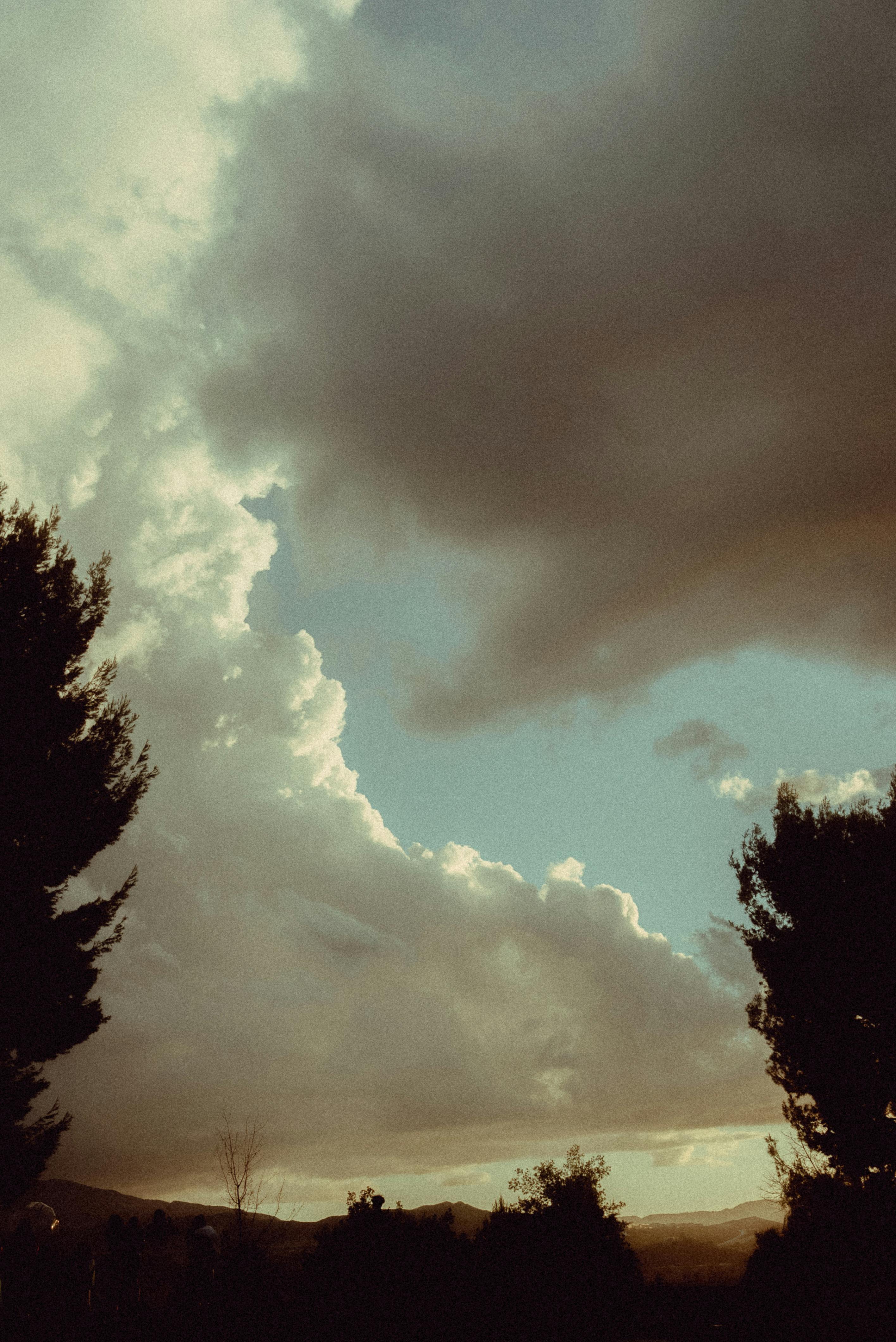 Clouds in Countryside · Free Stock Photo