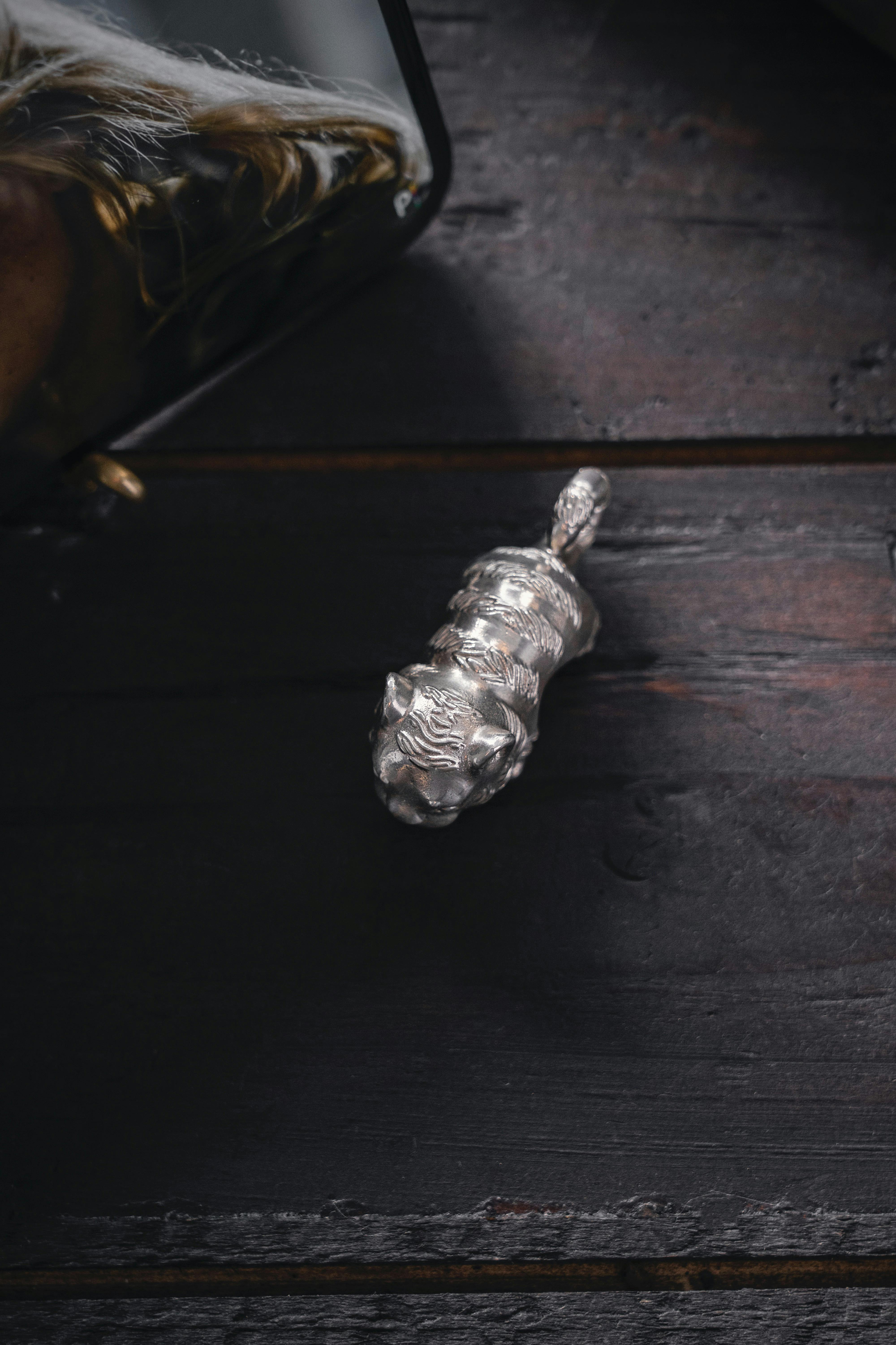 Luuxly.com: Discover Luxurious Living With Unique Home Essentials