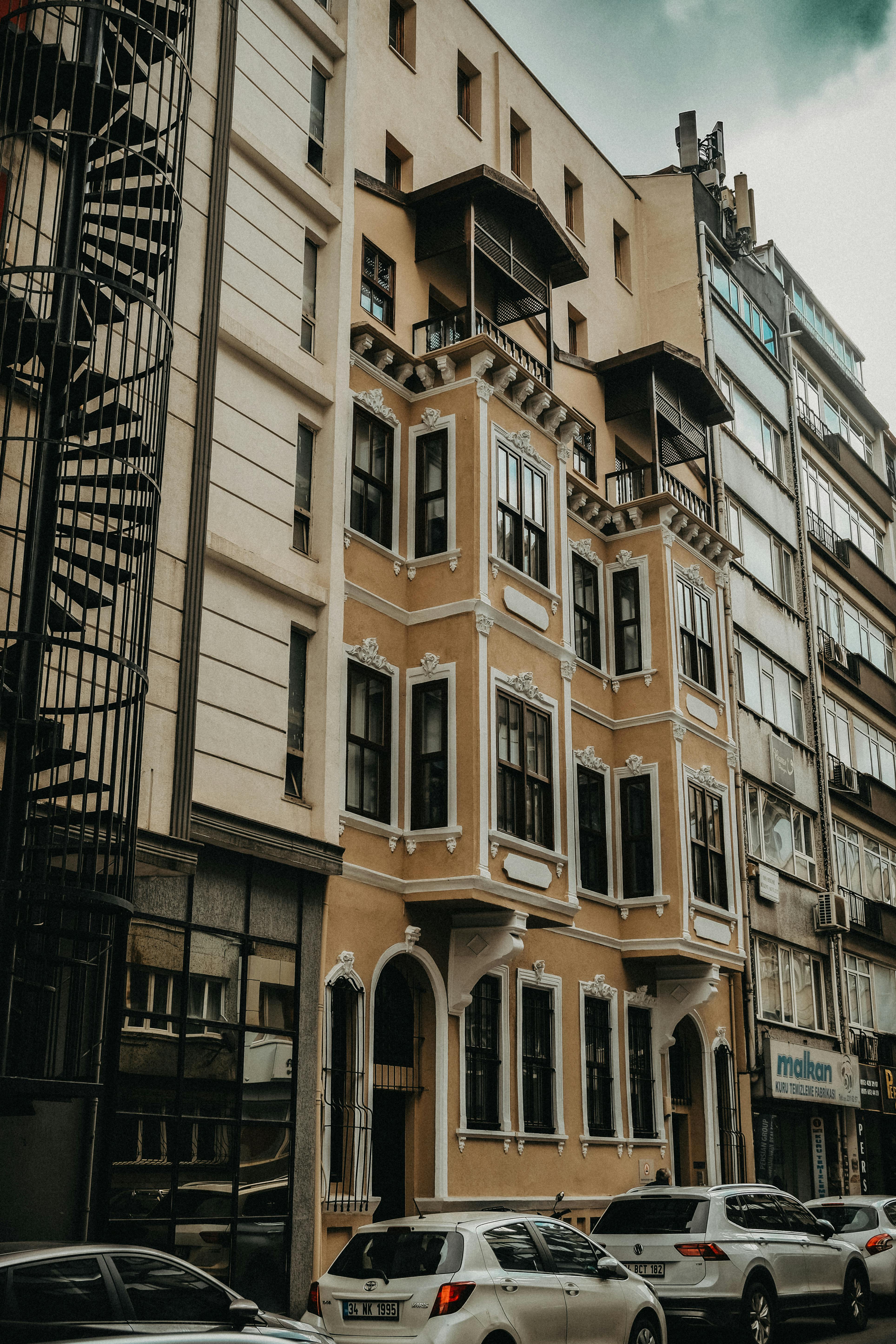 Residential Building Wall in Town · Free Stock Photo