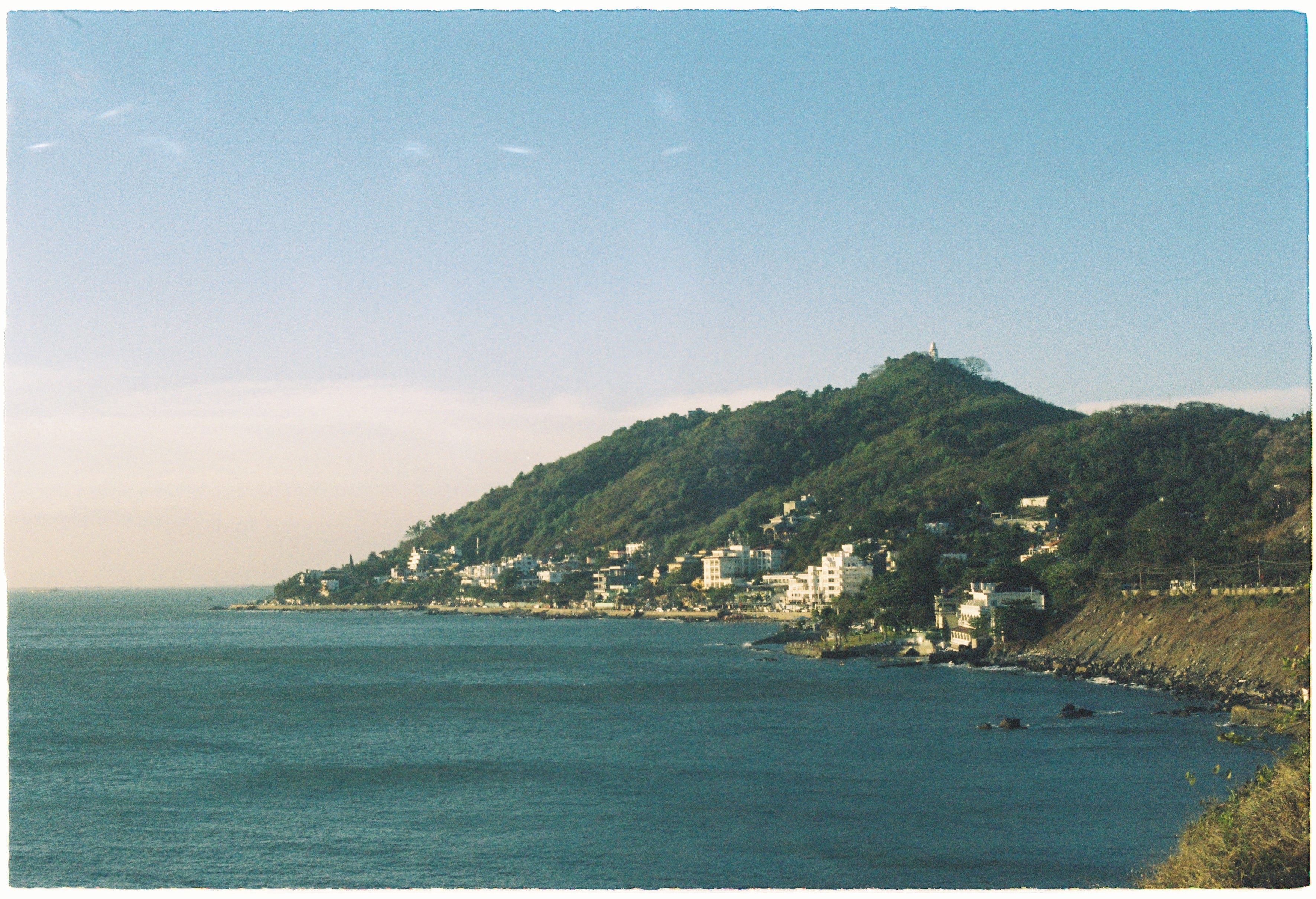 Town at the Sea · Free Stock Photo