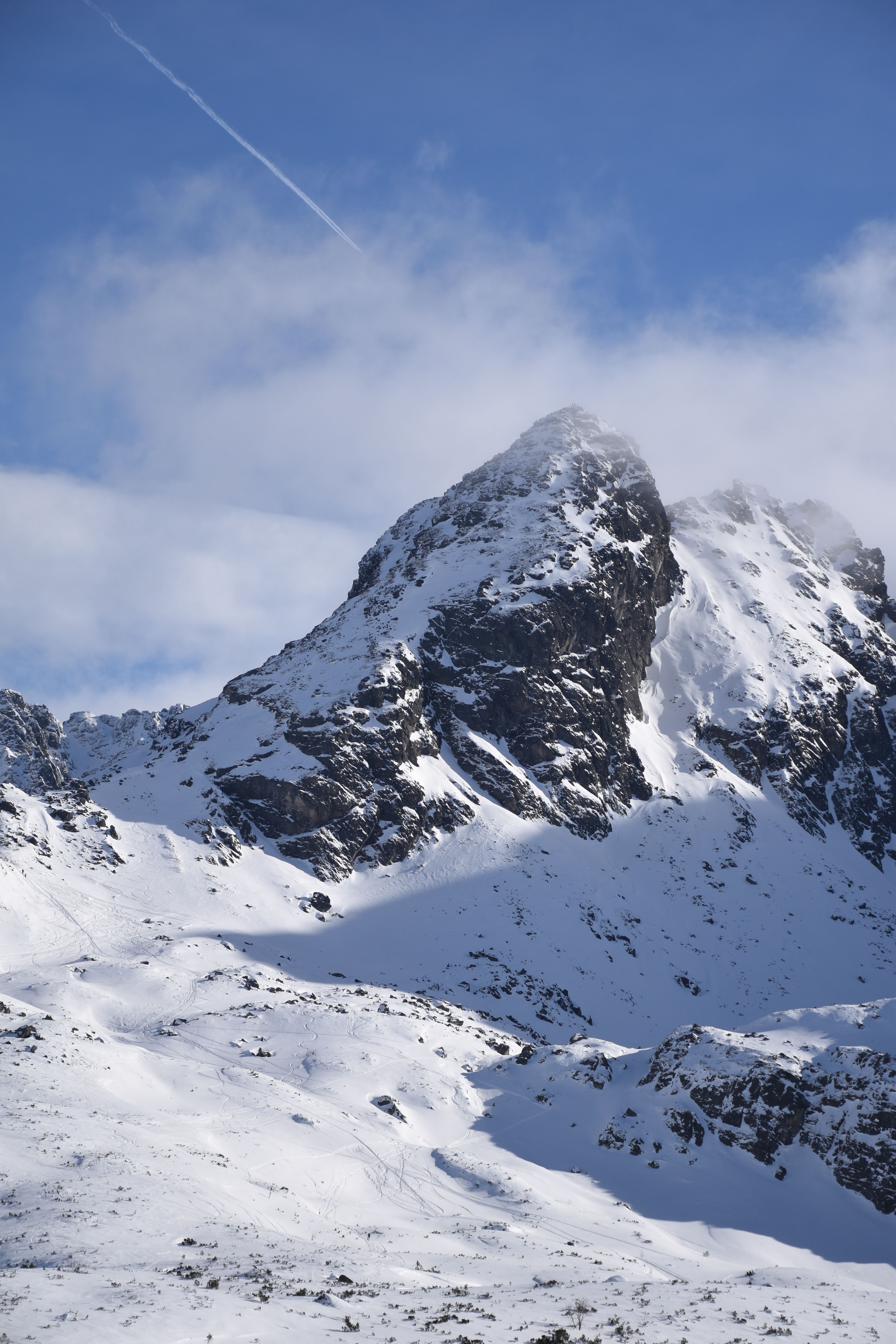 Snow Capped Mountain Range · Free Stock Photo