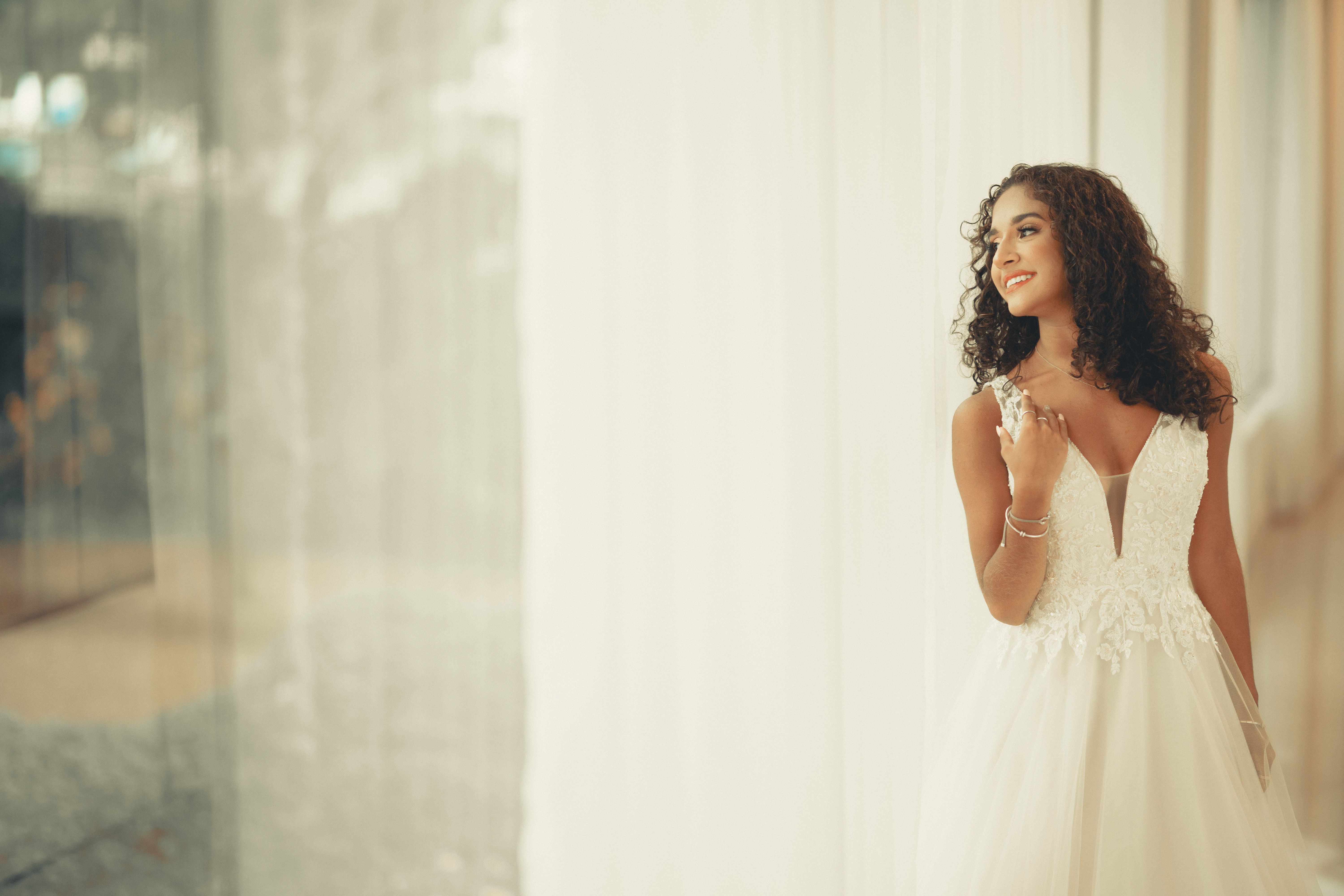Beautiful Bride in White Wedding Dress · Free Stock Photo