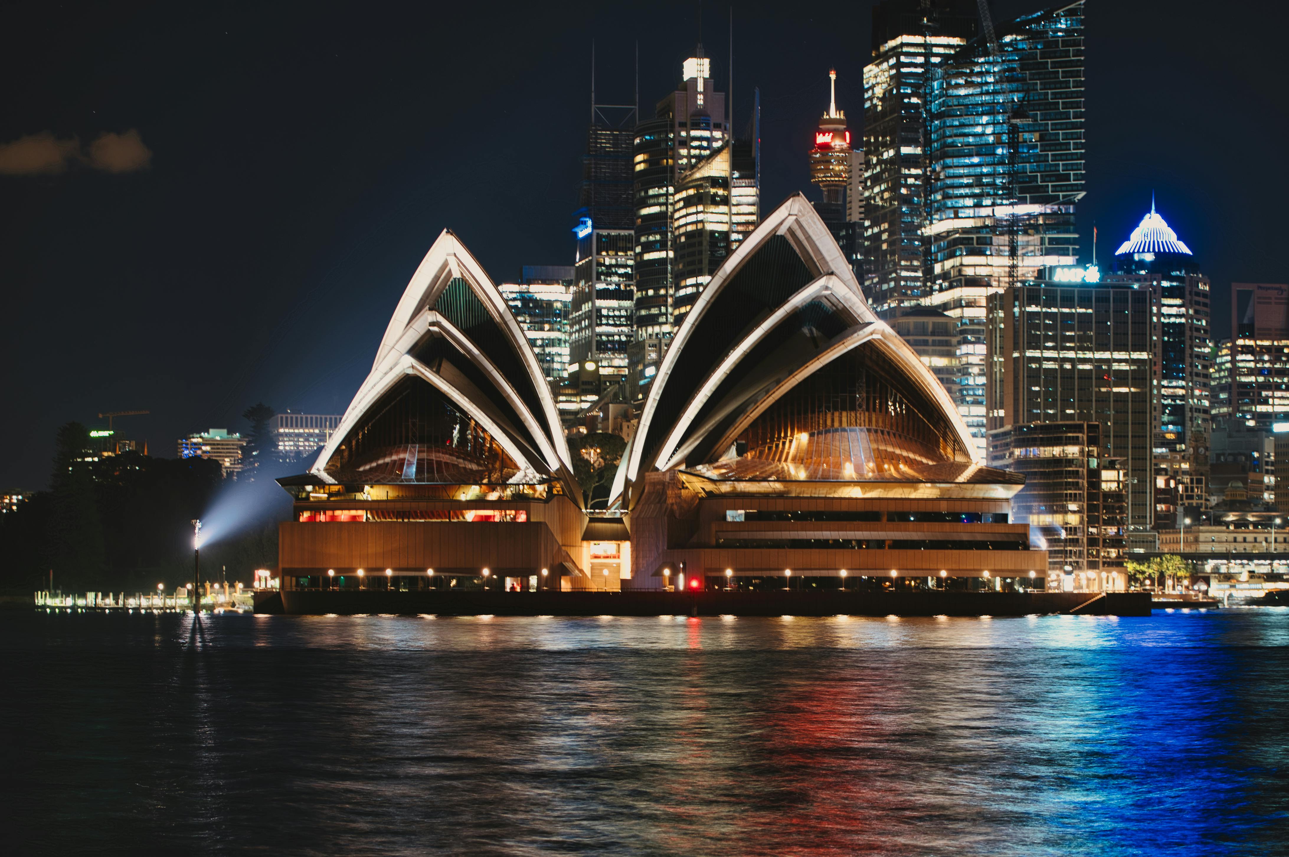 Sydney Opera House at Night · Free Stock Photo
