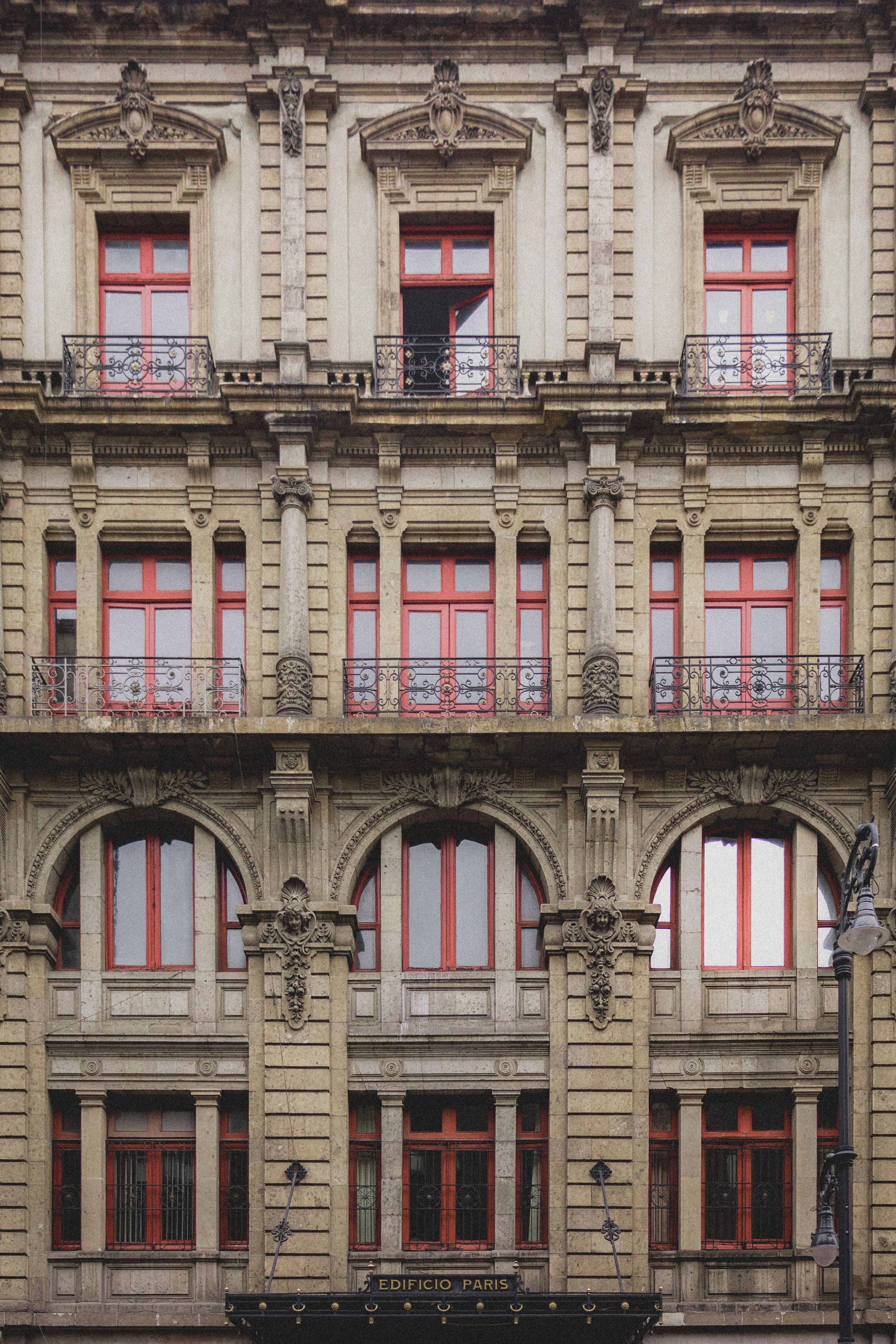 Facade of Motel · Free Stock Photo