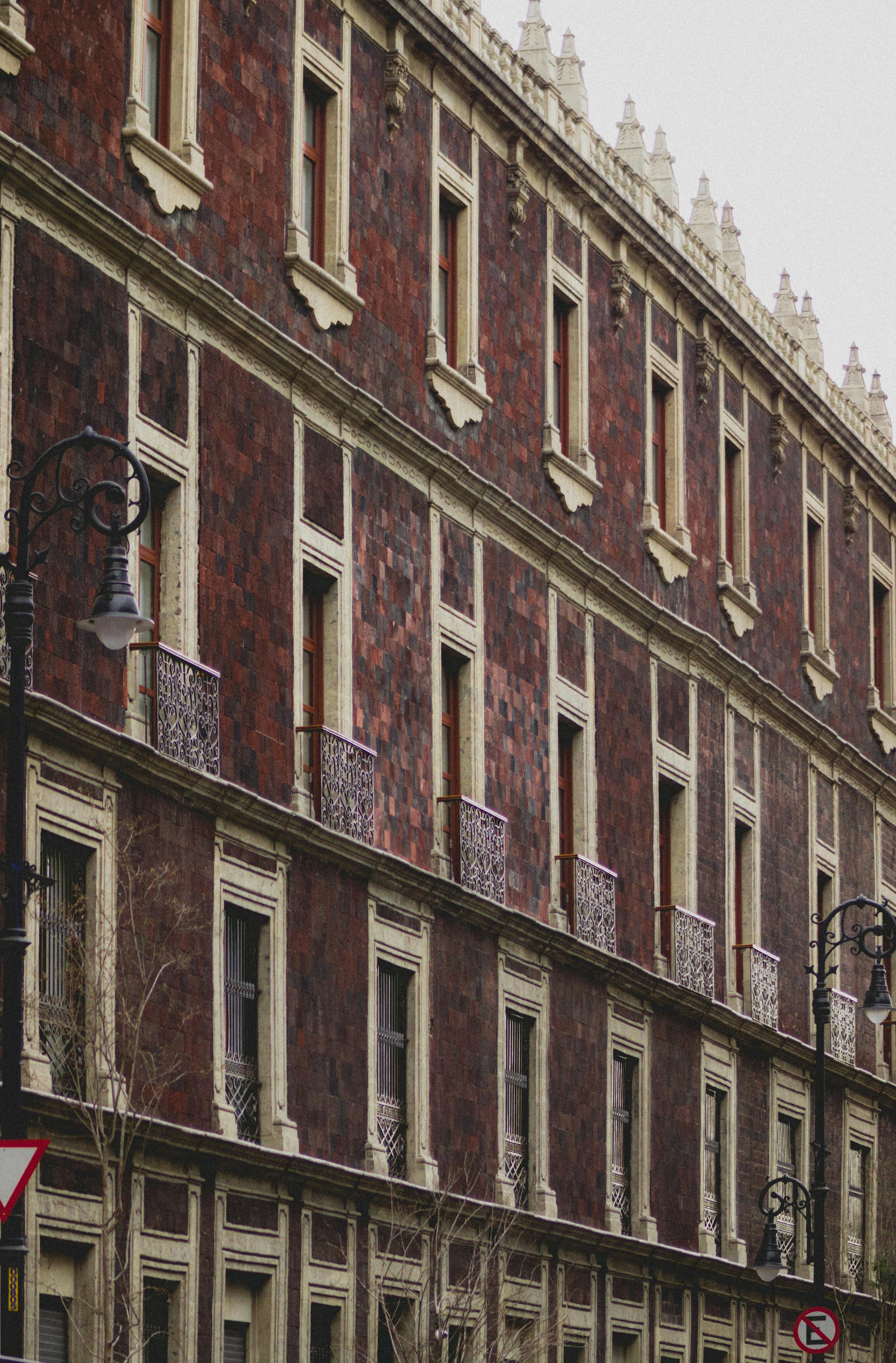 Windows with Balconies in a Traditional Tenement · Free Stock Photo