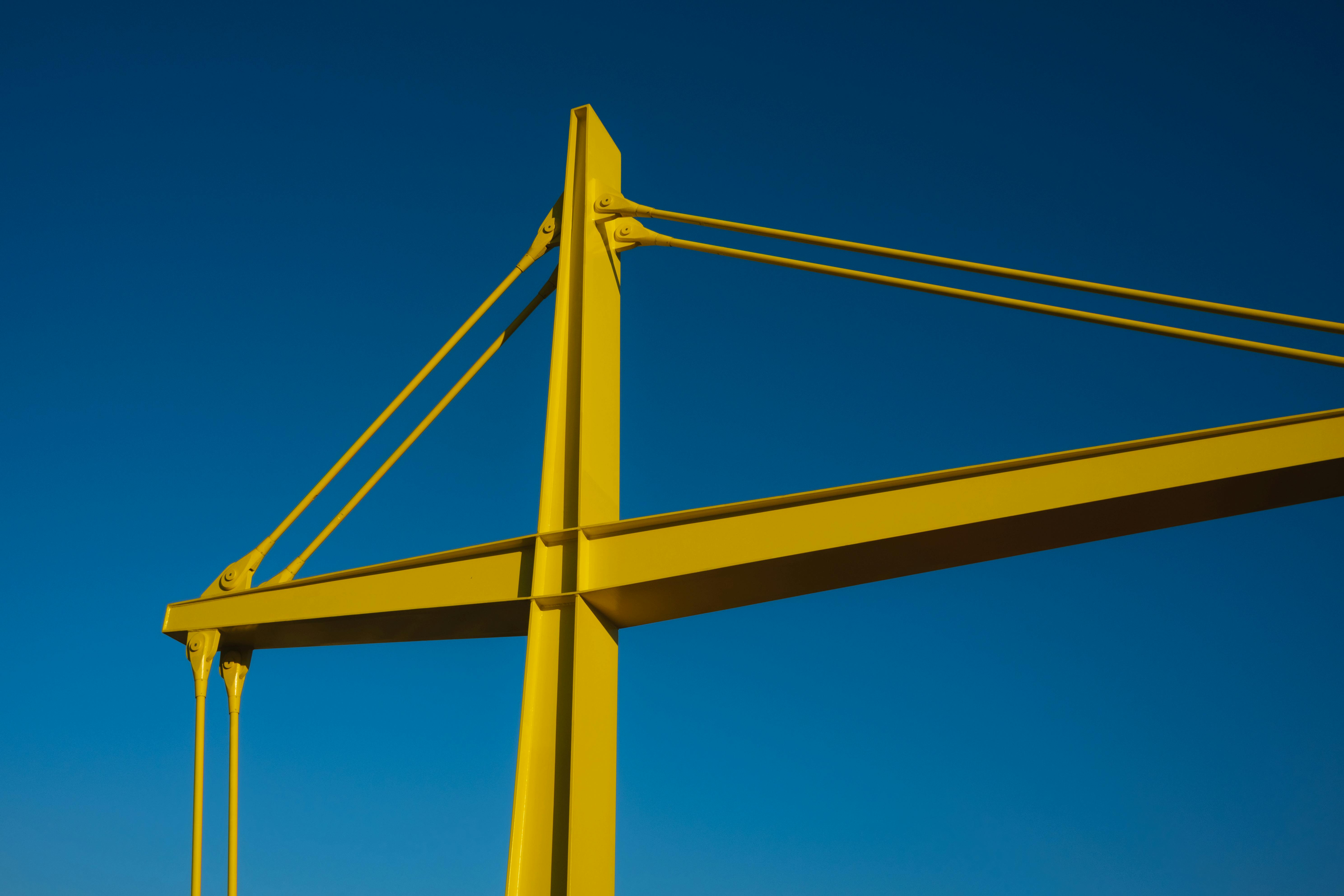 Yellow Iron Crane · Free Stock Photo