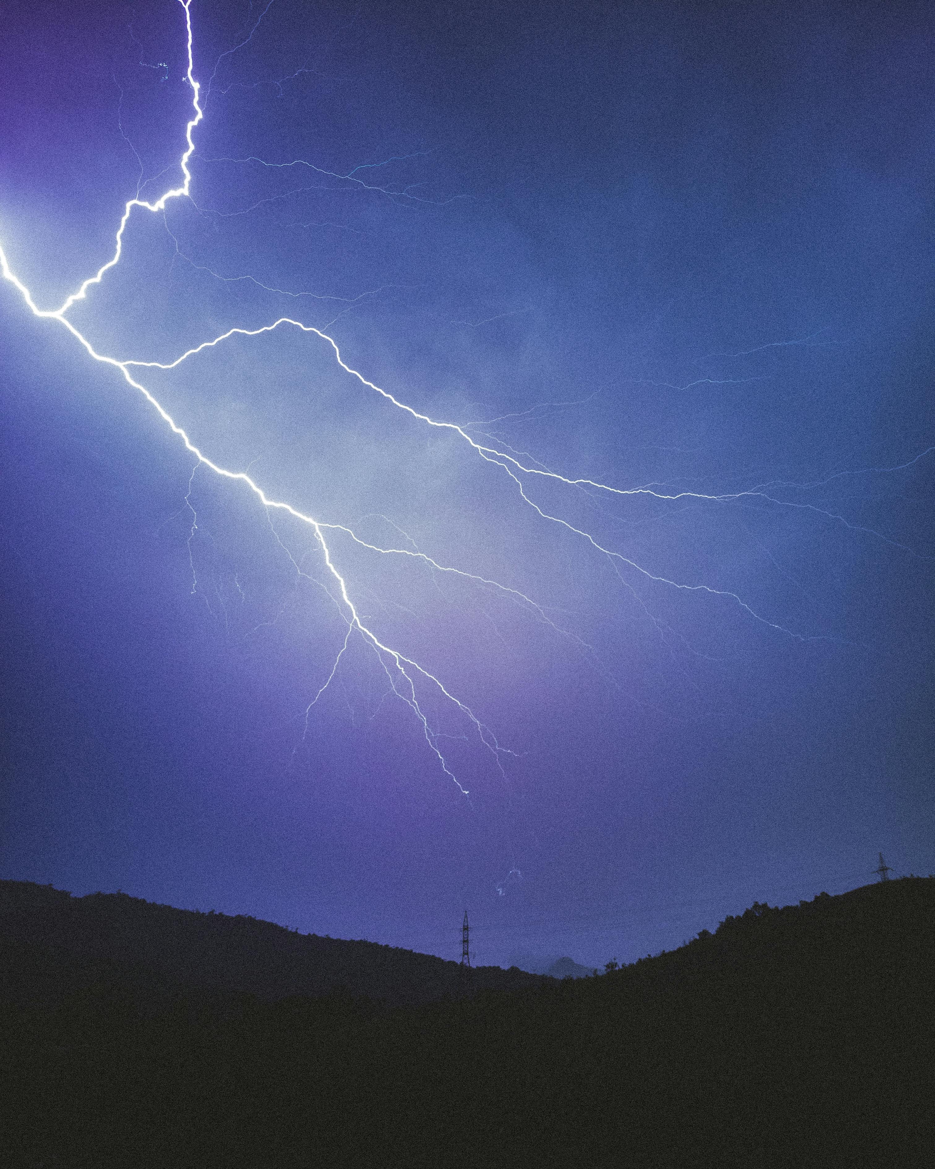 Shining Wide Lightning · Free Stock Photo