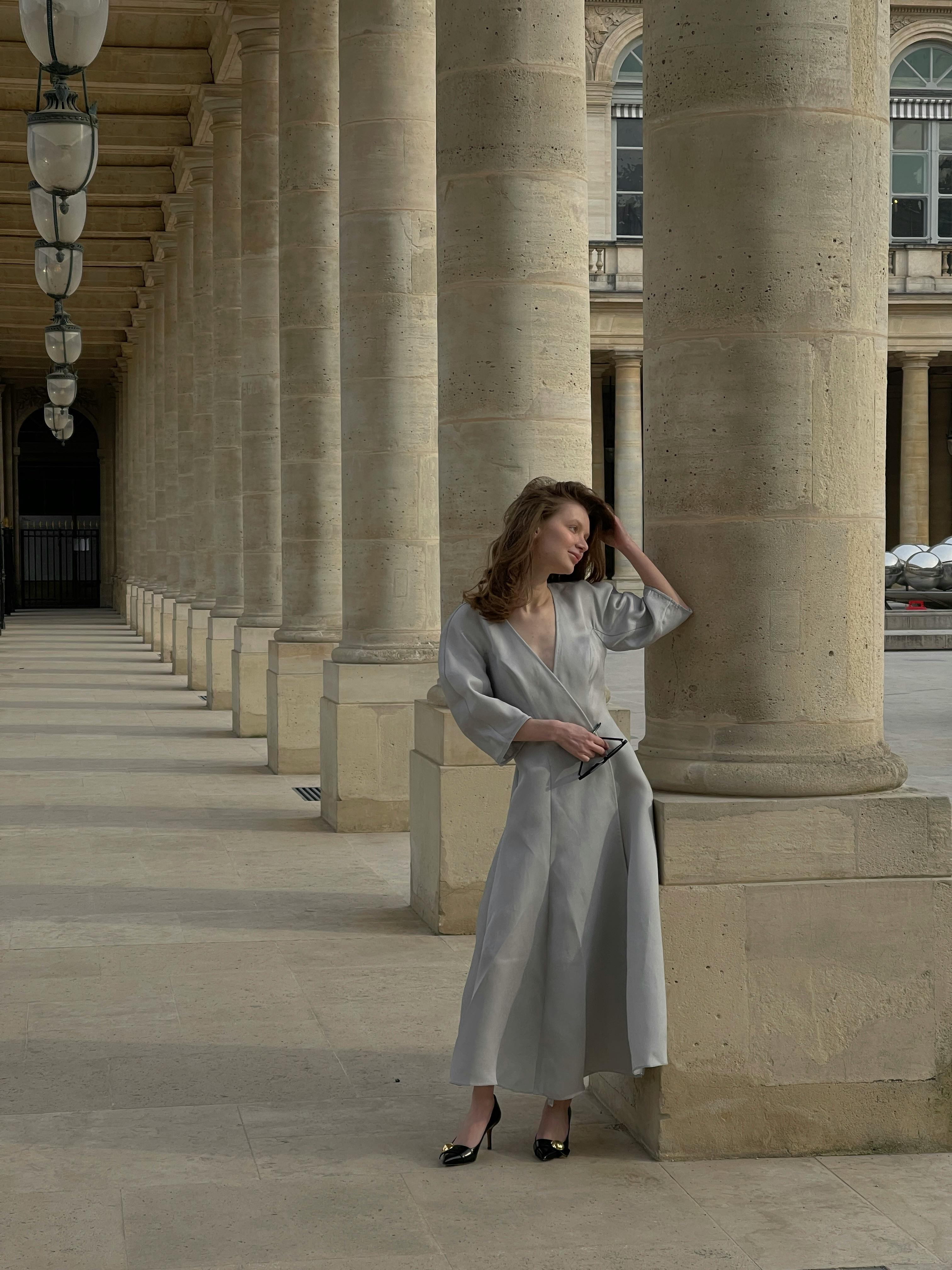 Spectacular Architecture of Contemporary Colonnade · Free Stock Photo